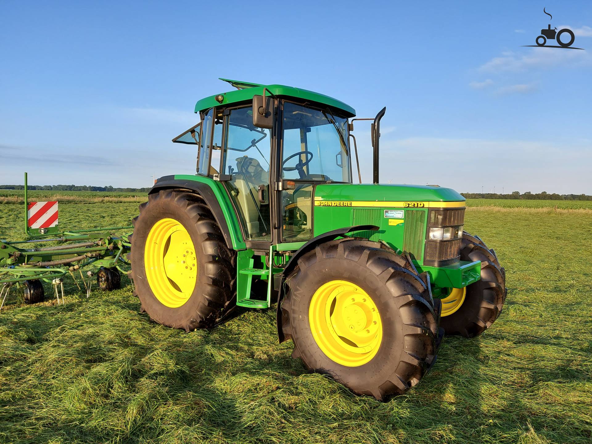 Foto John Deere 6210 SE #1366797