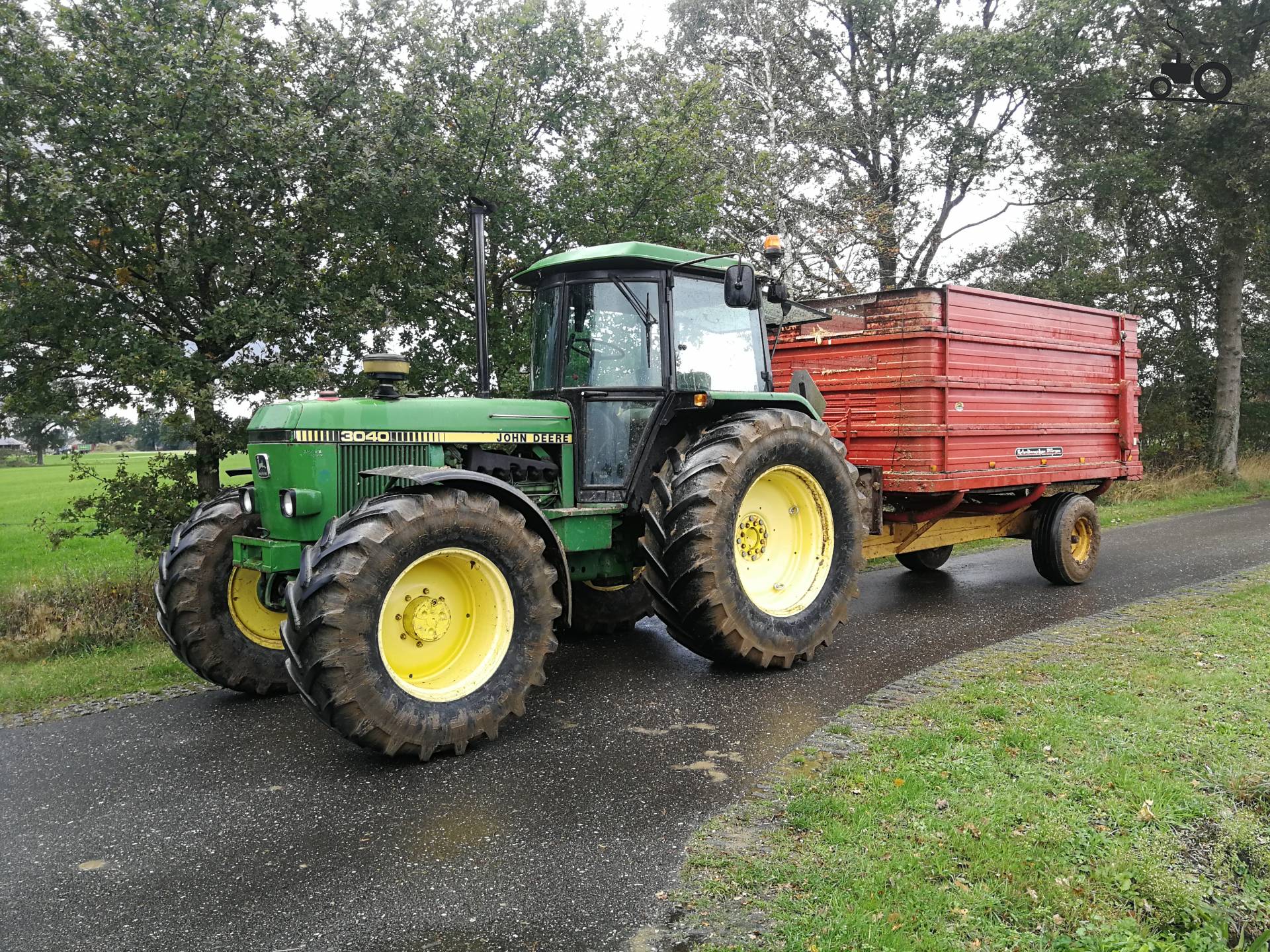 Foto John Deere 3040 #1379726