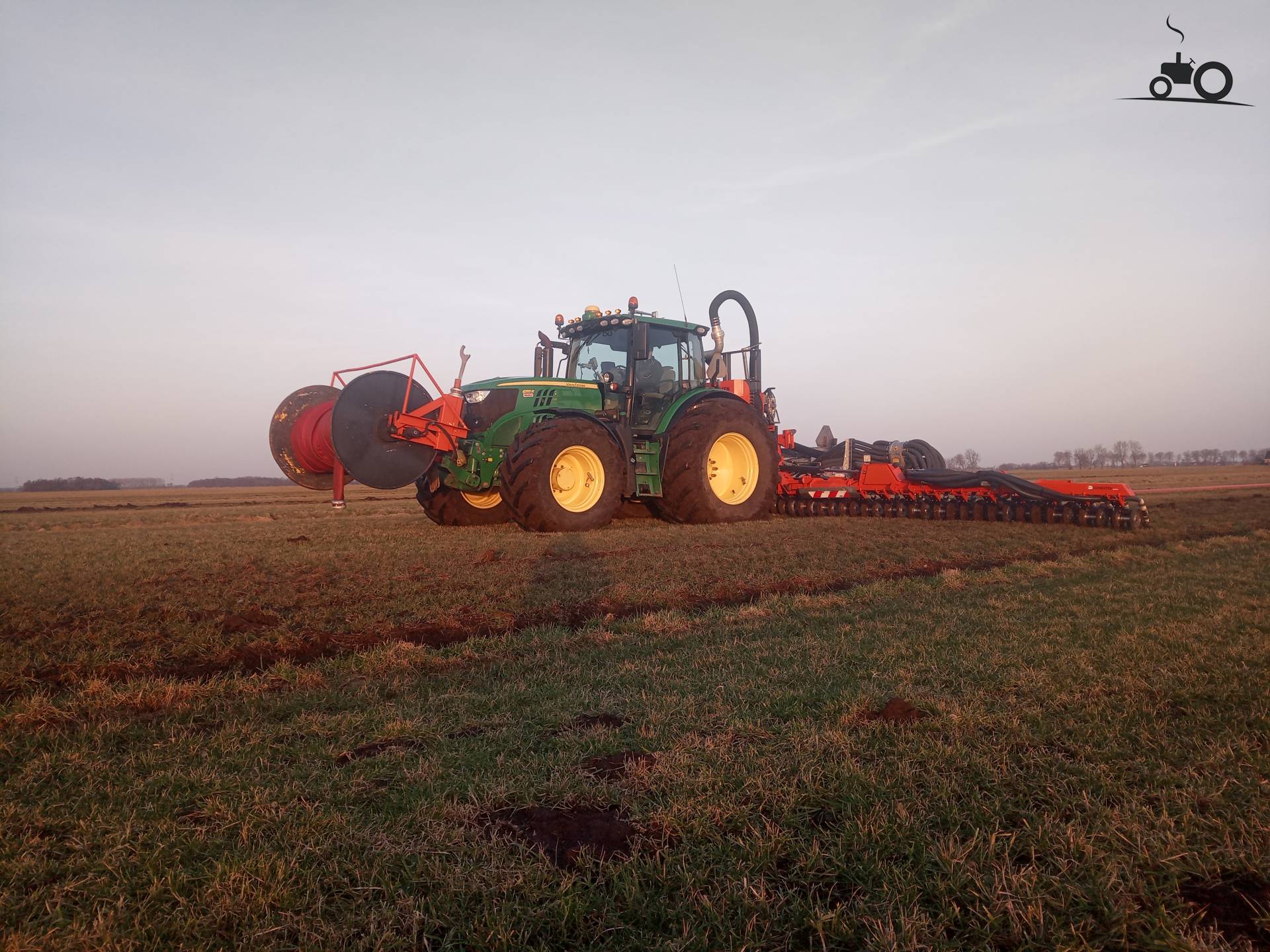 Foto John Deere 6155R #1401383