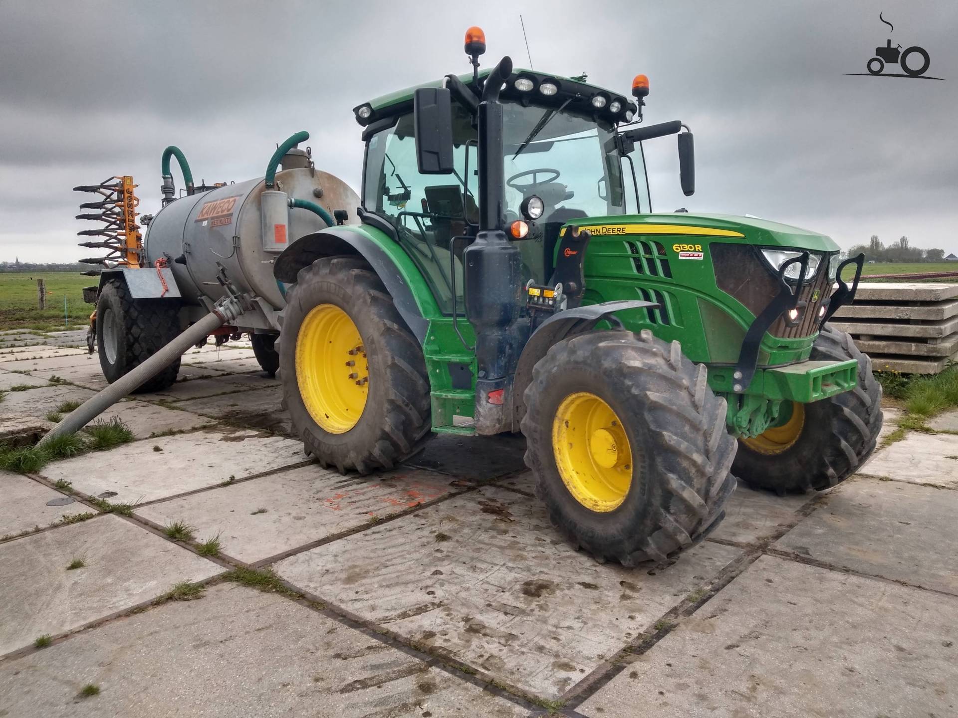 Foto John Deere 6130R #1417021