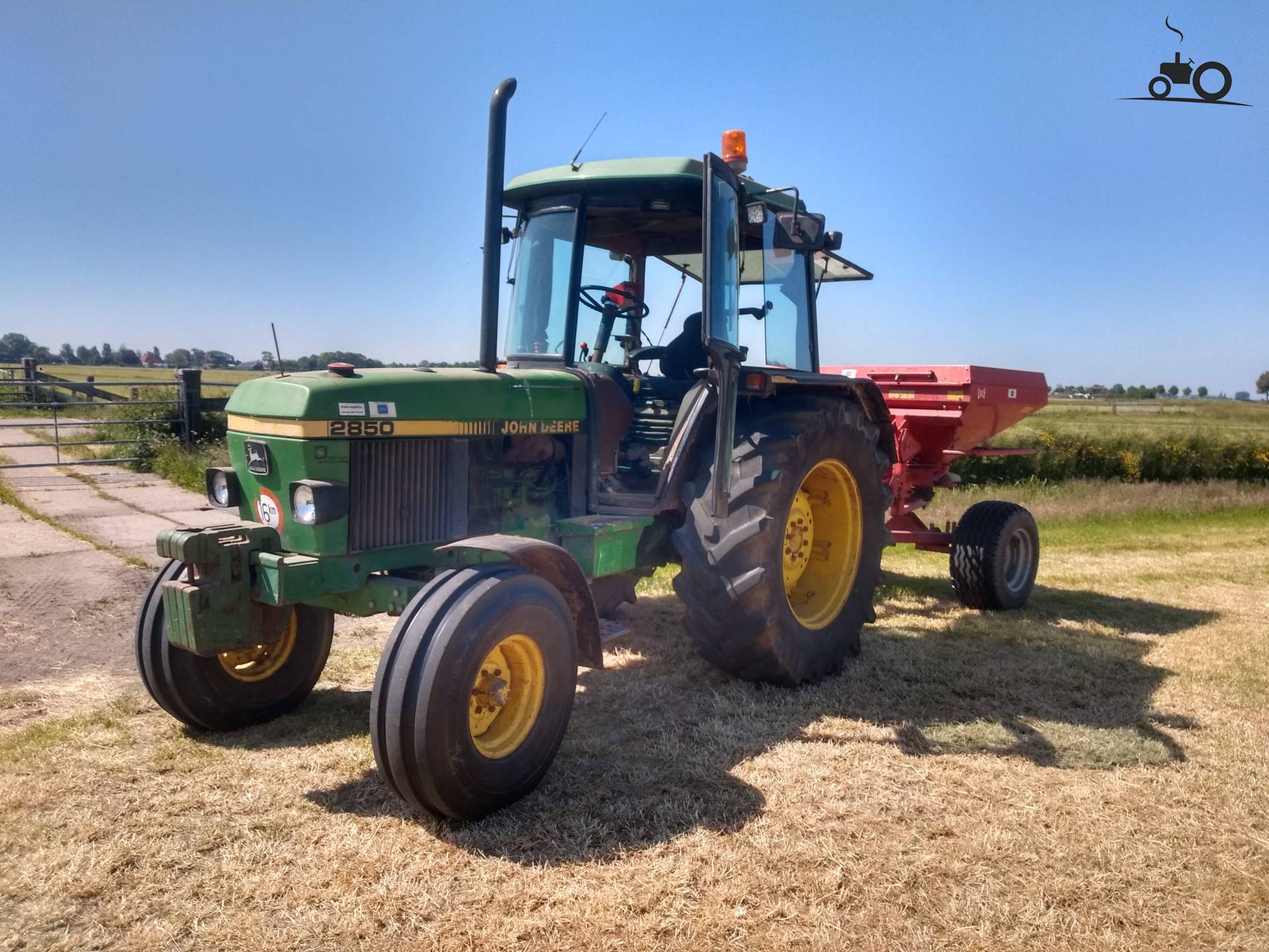 Foto John Deere 2850 #1421358