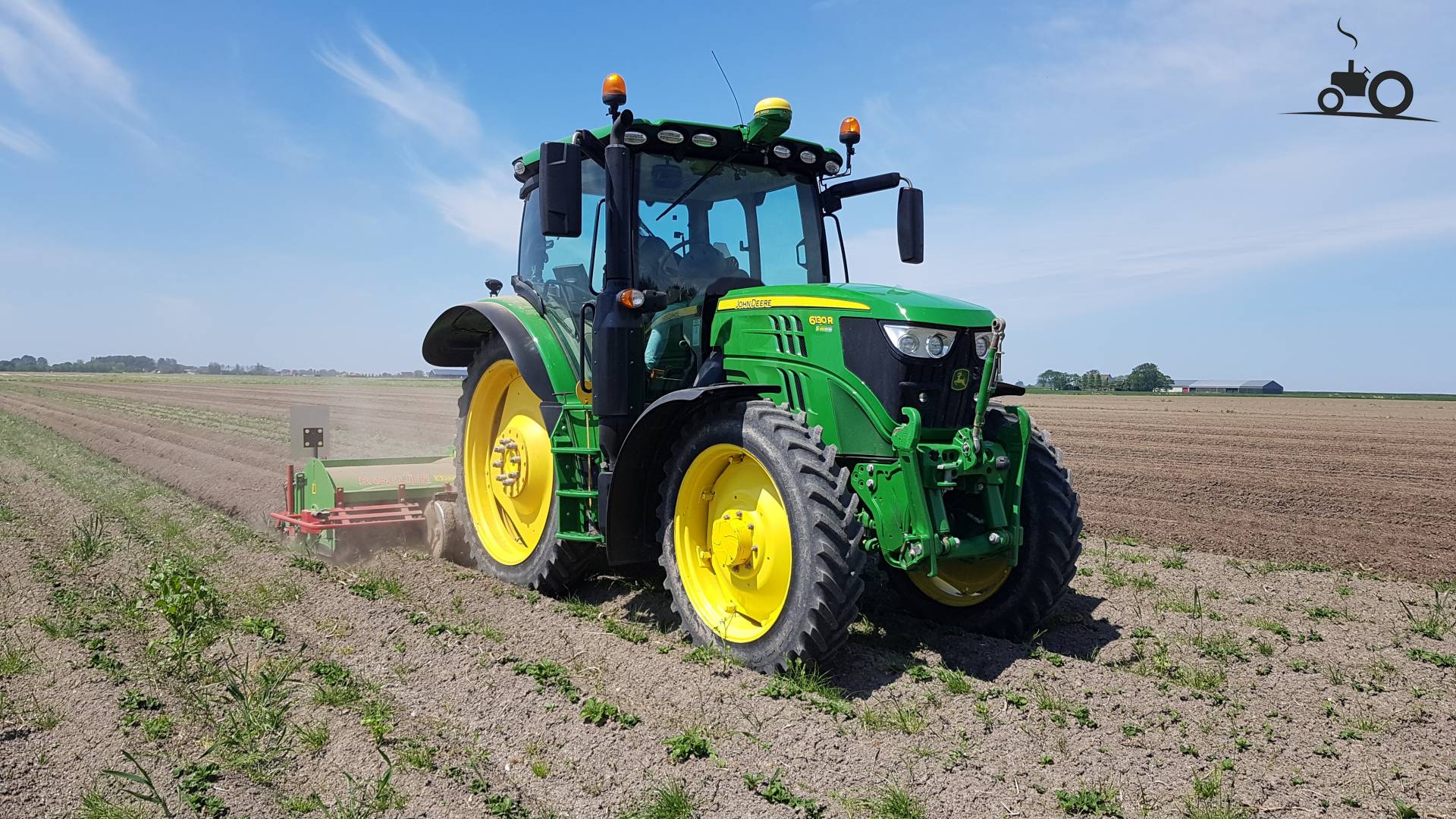 Foto John Deere 6130R #1422618