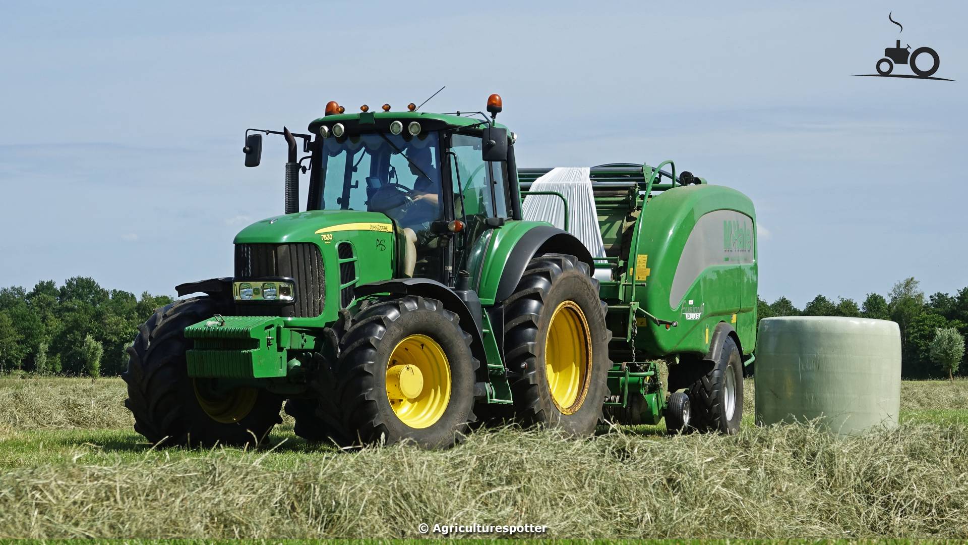 John Deere 7530 Premium - United Kingdom - Tractor picture #1424419