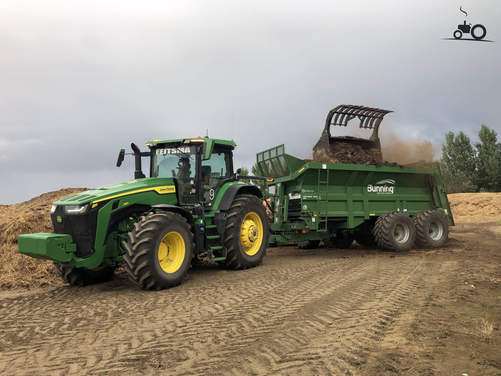 Foto John Deere 8R #1435286