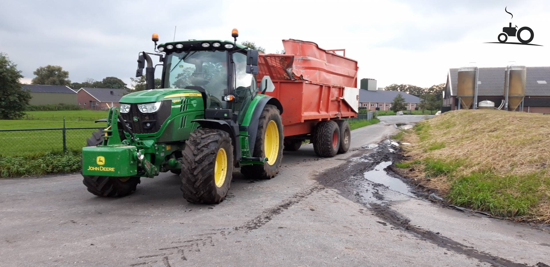 Foto John Deere 6125R #1440828