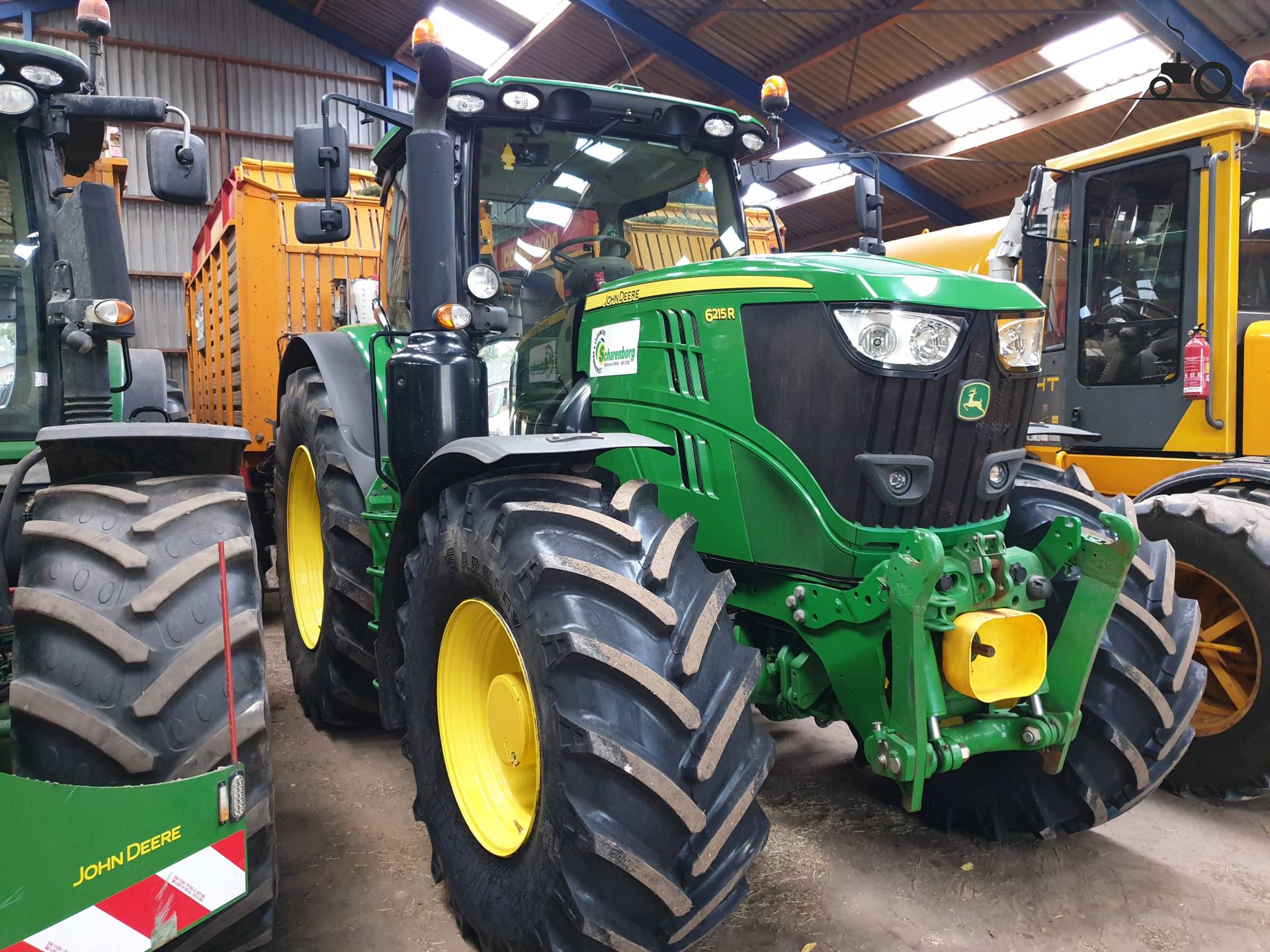 Foto John Deere 6215R #1442427