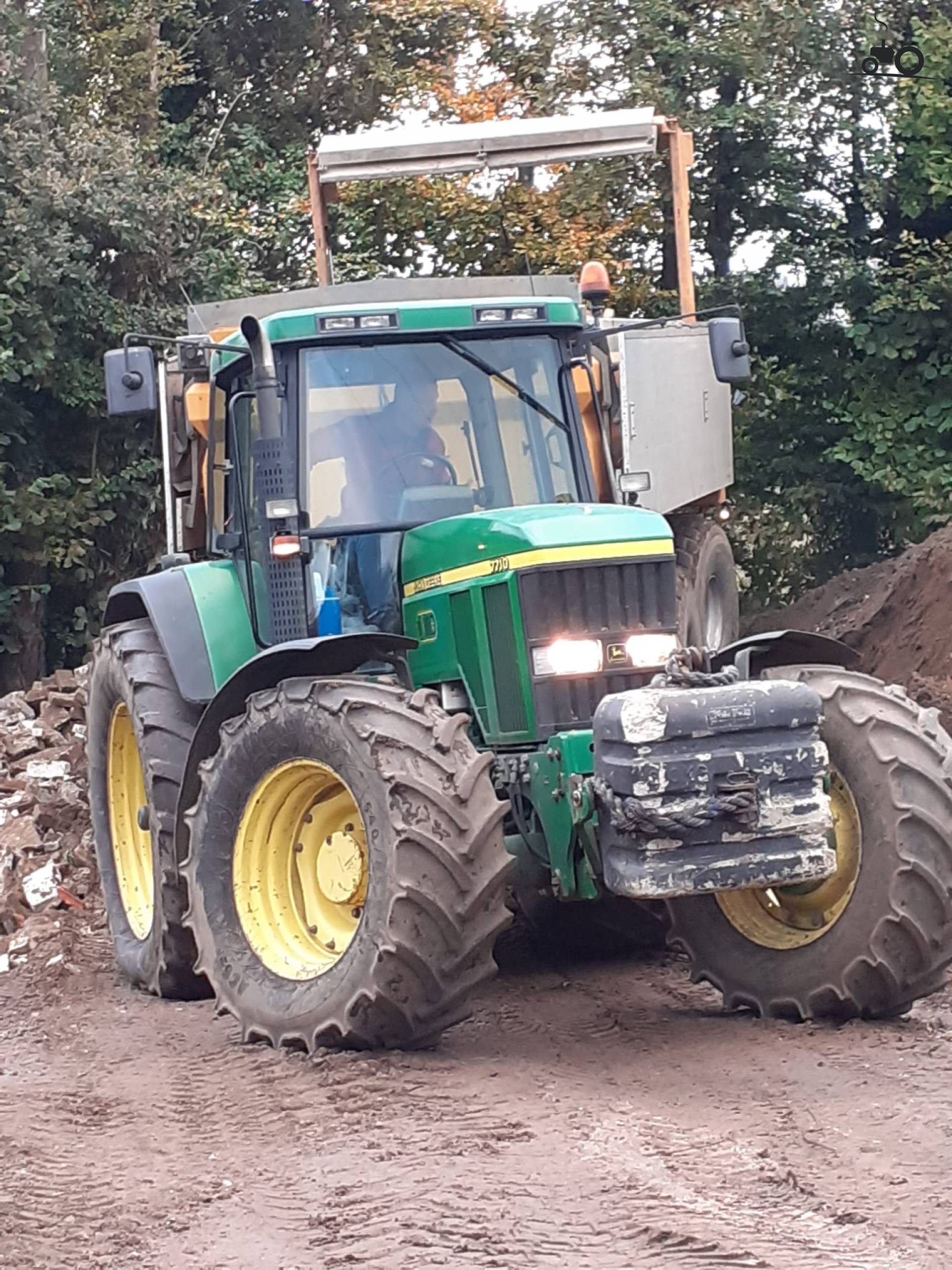 Foto John Deere 7710 #1442891