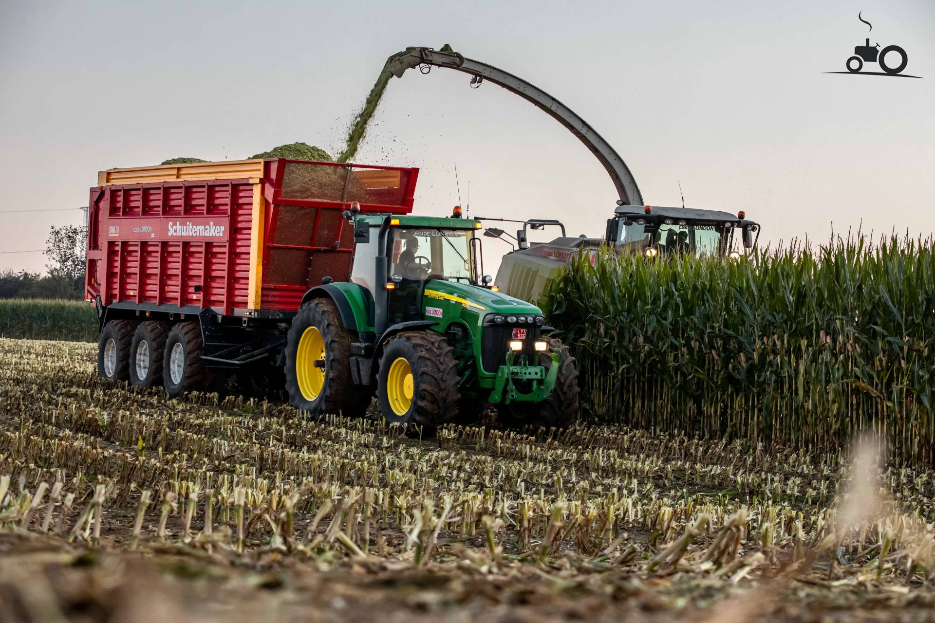 Foto John Deere 8320 #1454130