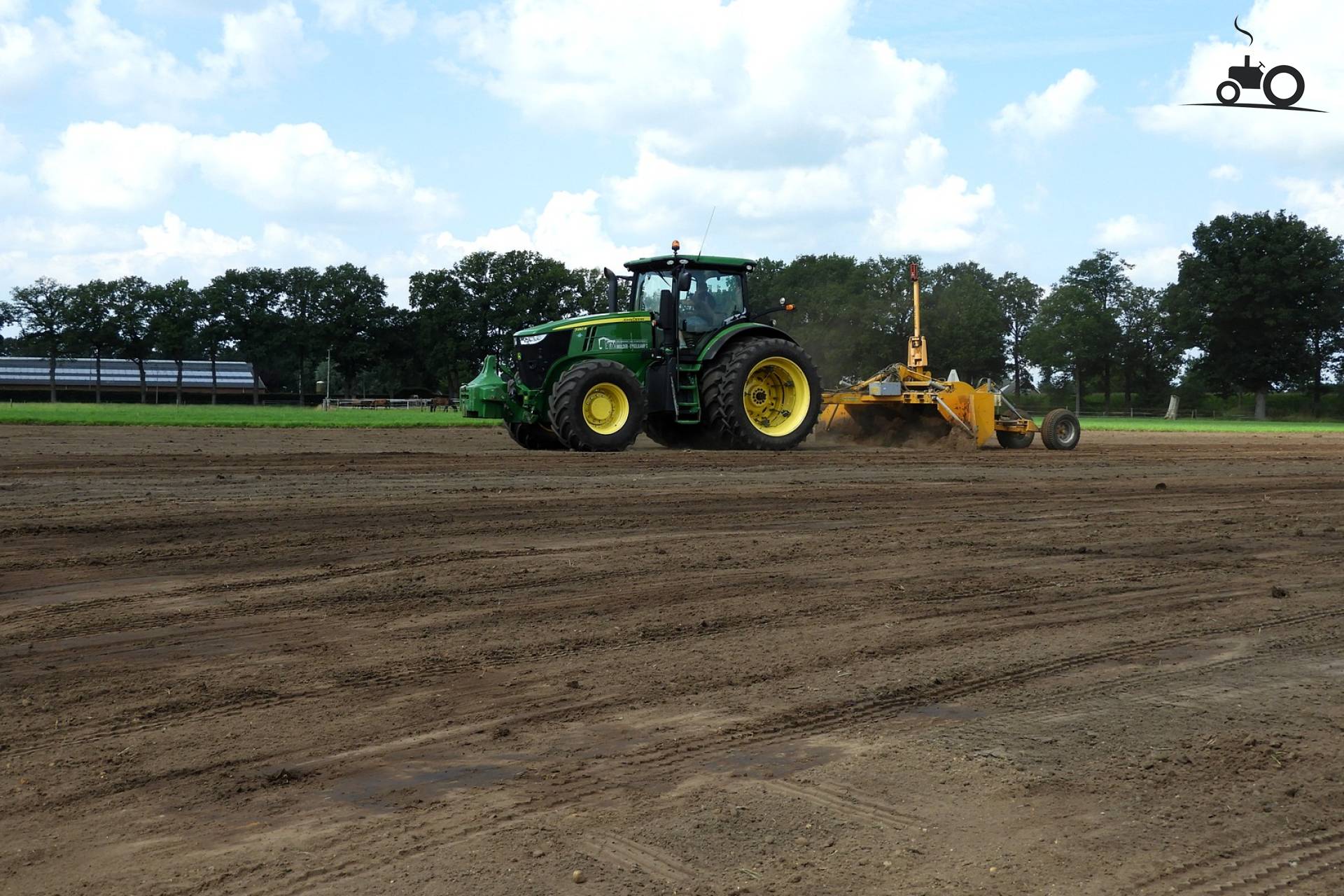 Foto John Deere 7250R van Mulder-eykelkamp