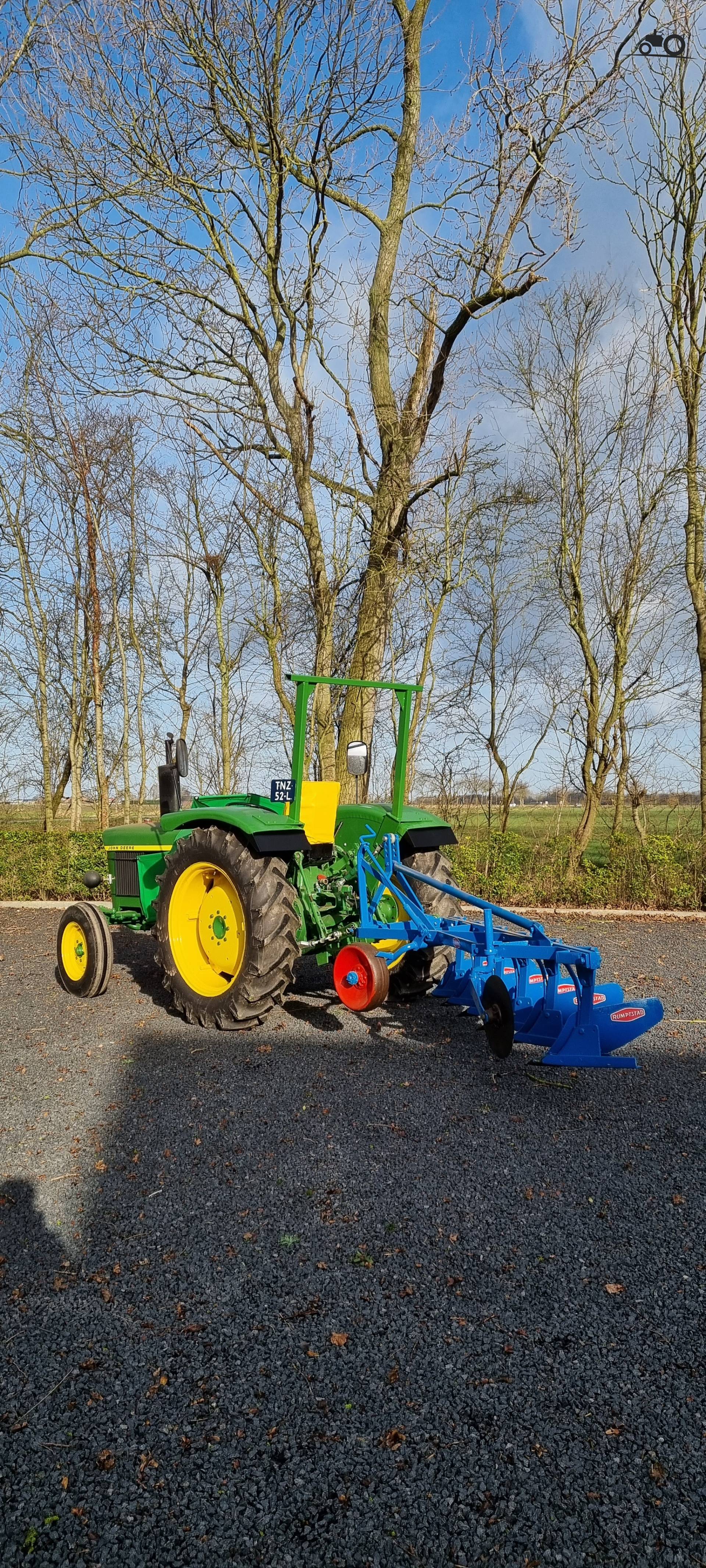 Foto John Deere 920 #1455942