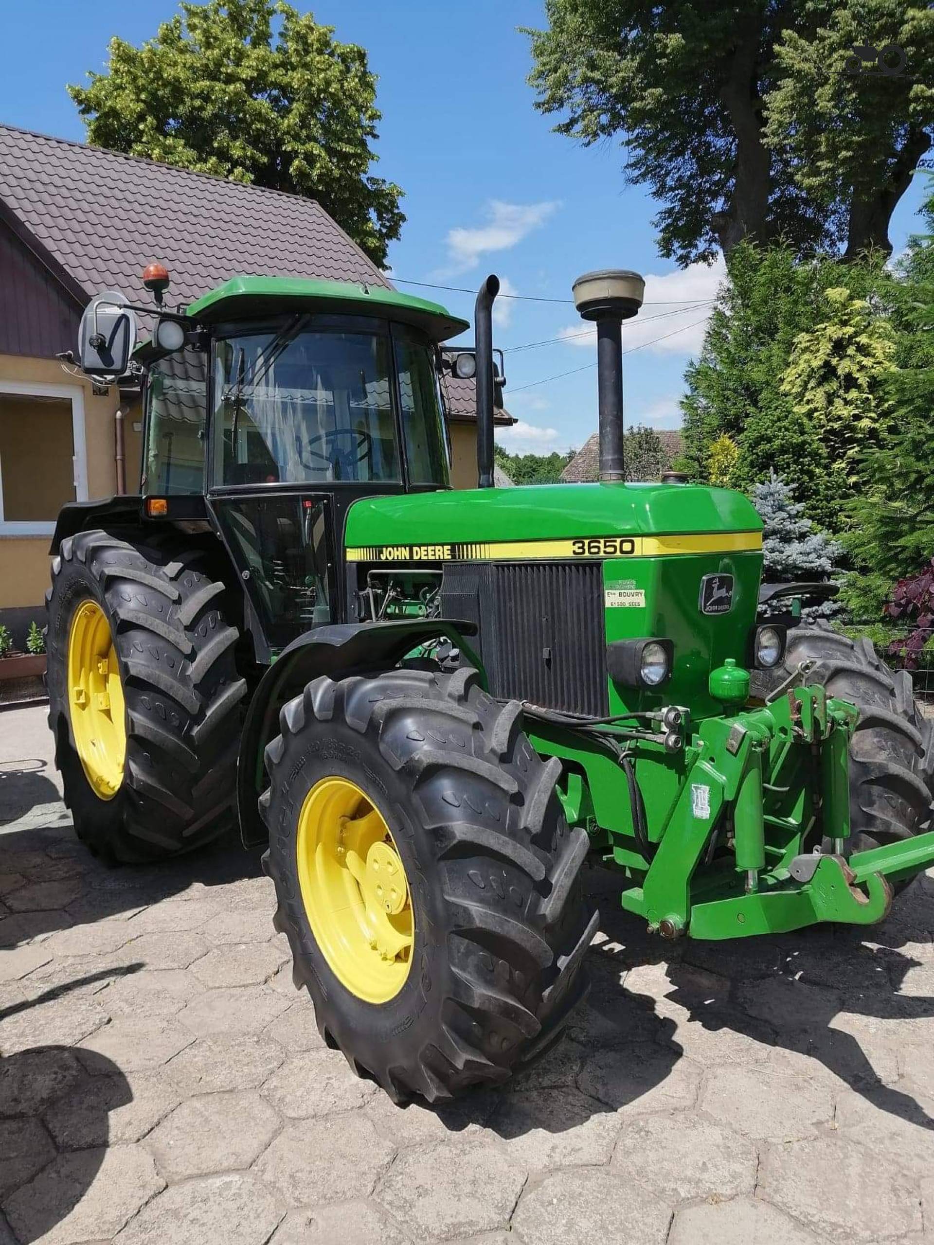 John Deere 3650