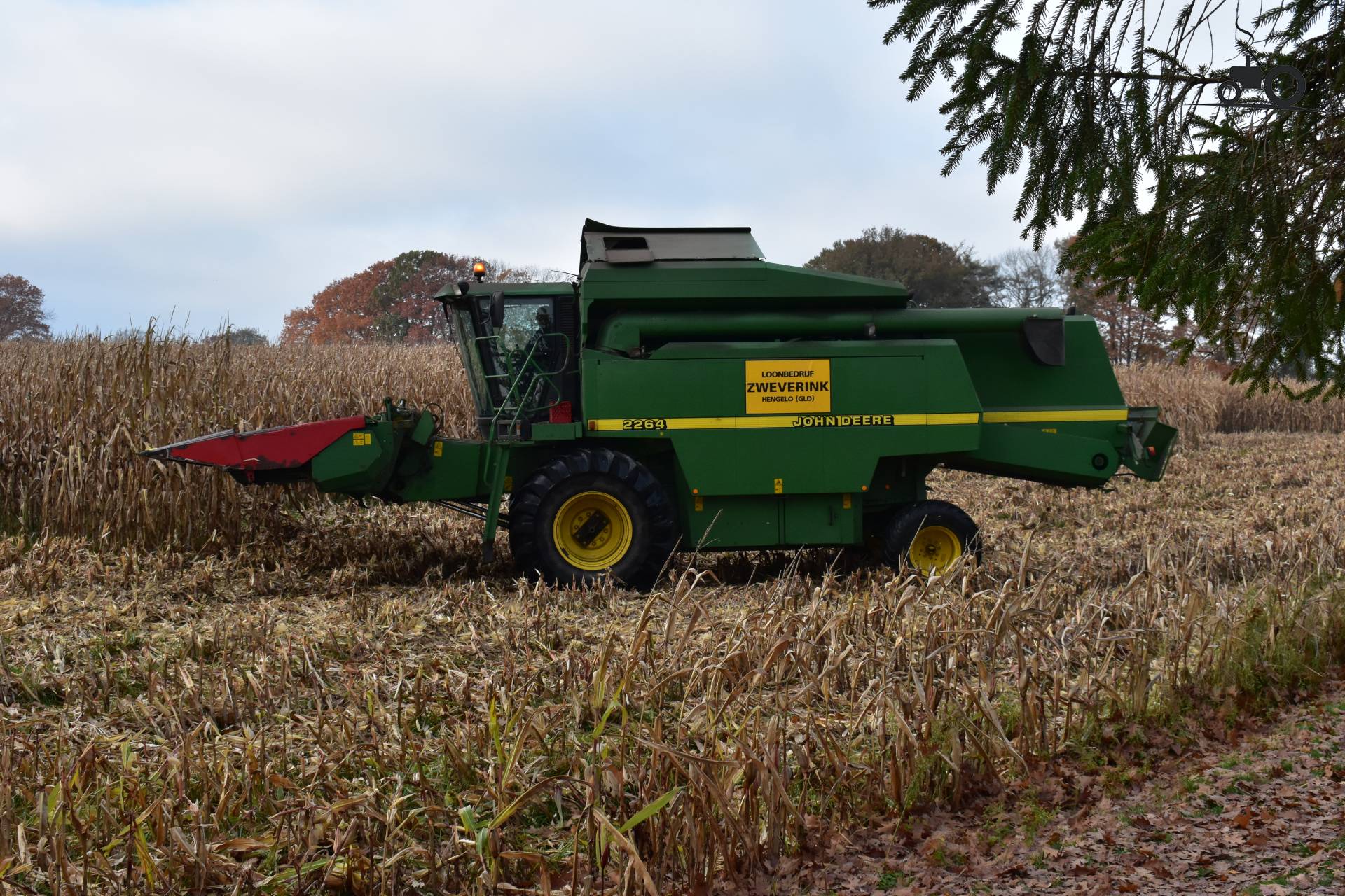 Foto John Deere 2264 #1457244