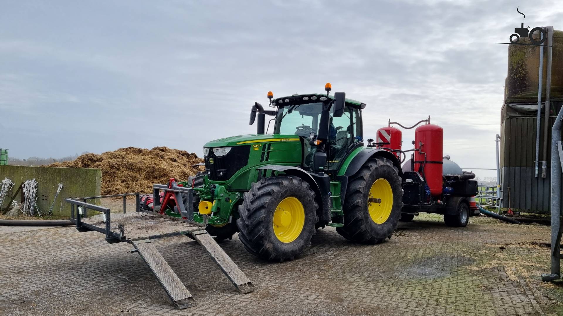 Foto John Deere 6250R #1457951