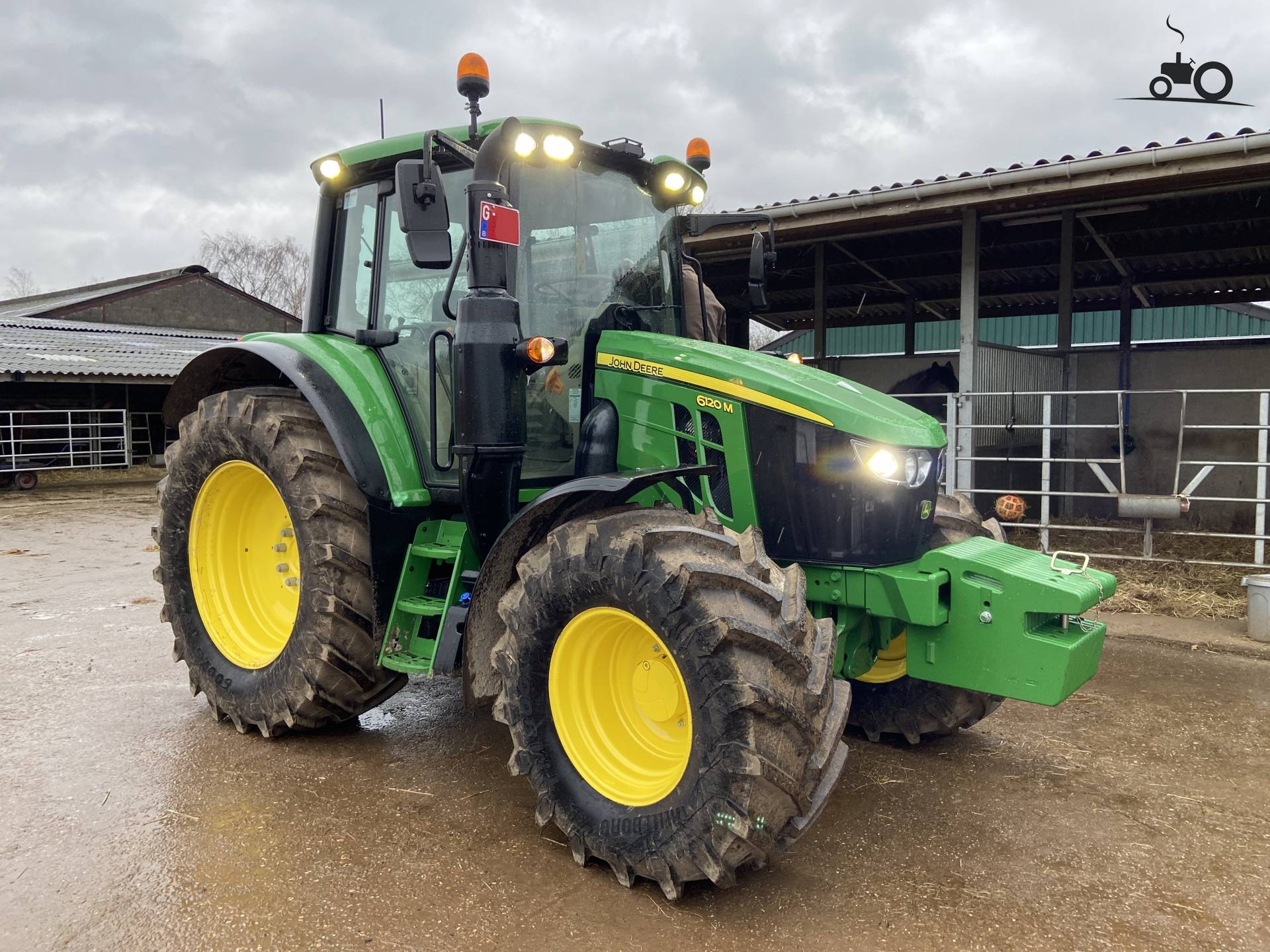 Foto John Deere 6120M #1458730