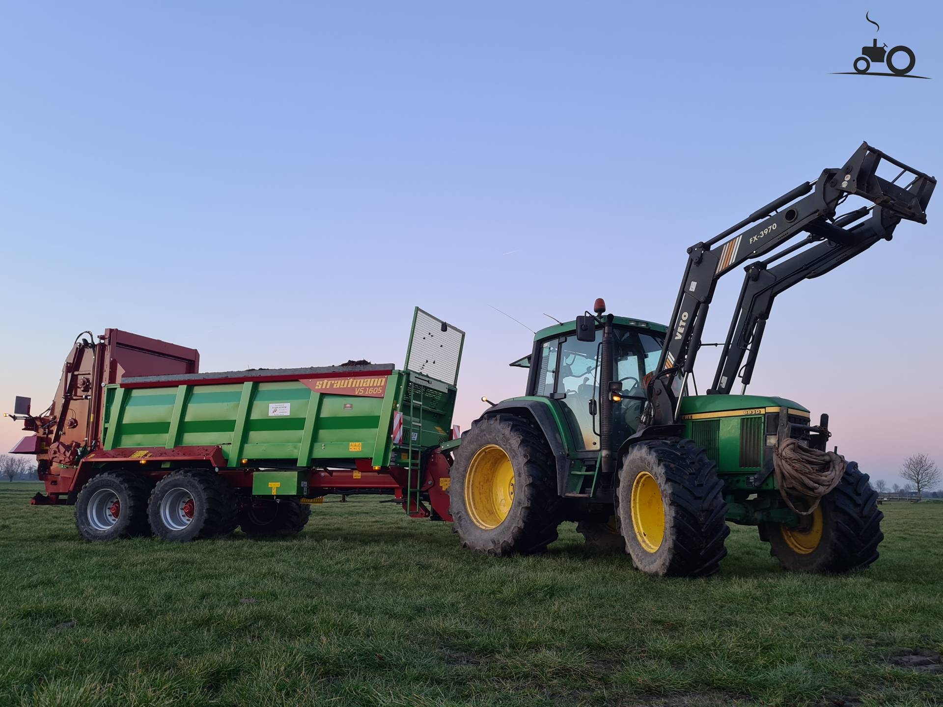 John Deere 6810 - France - Tracteur image #1460080