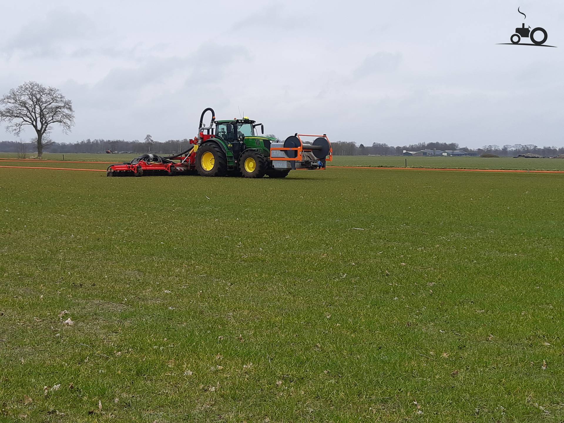 Foto John Deere 6175R #1461254