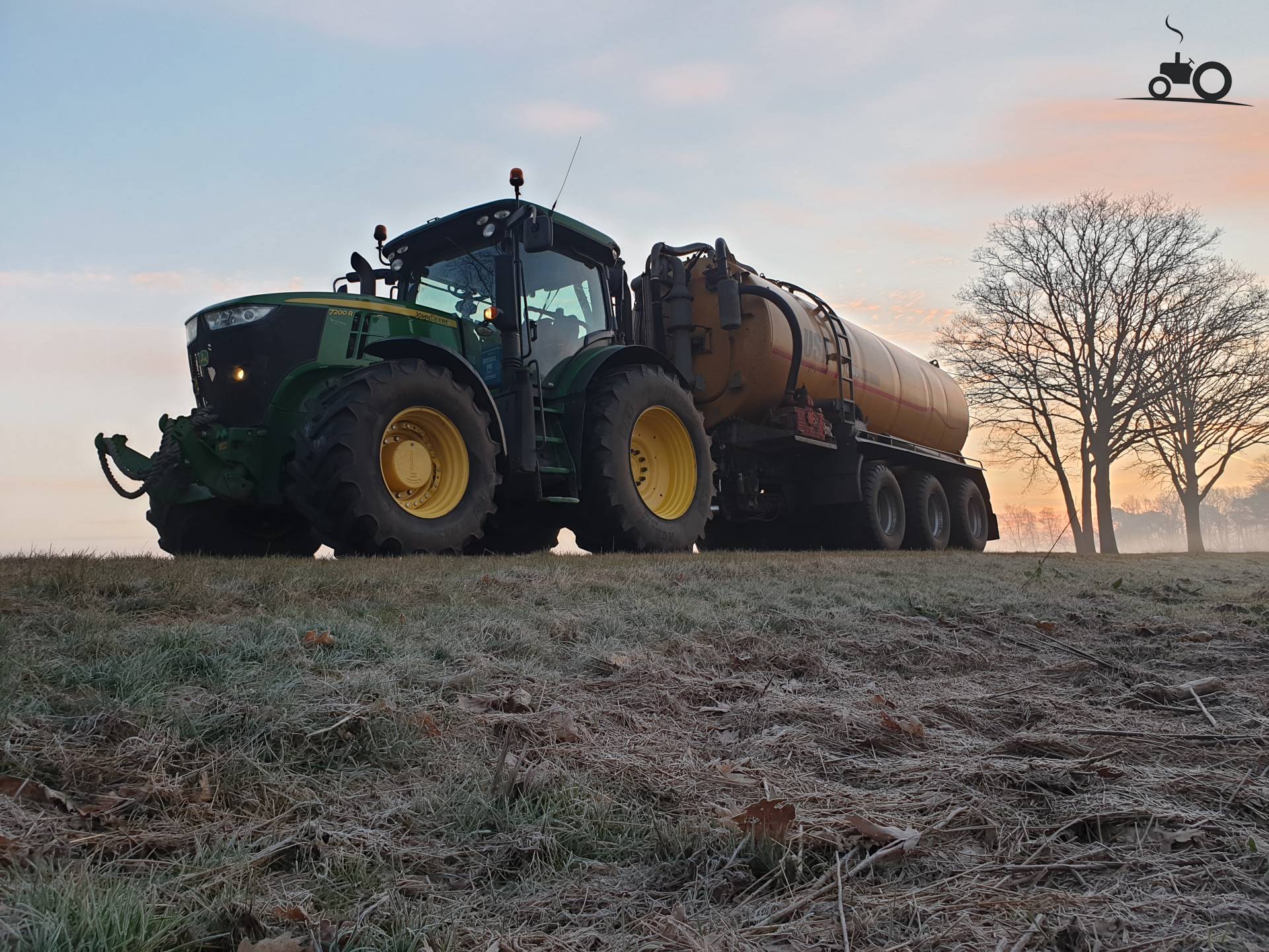 Foto John Deere 7200R #1461458