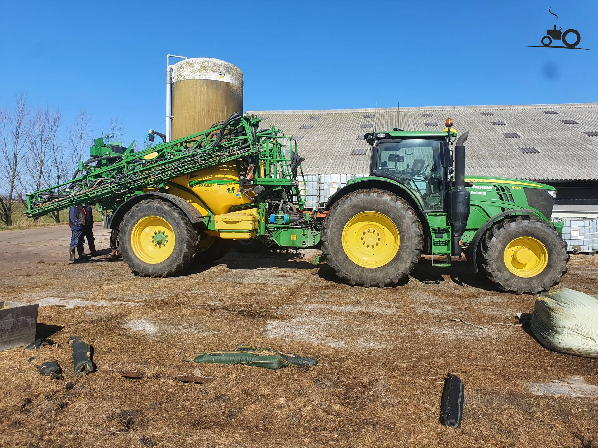Foto John Deere 6215R #1461849