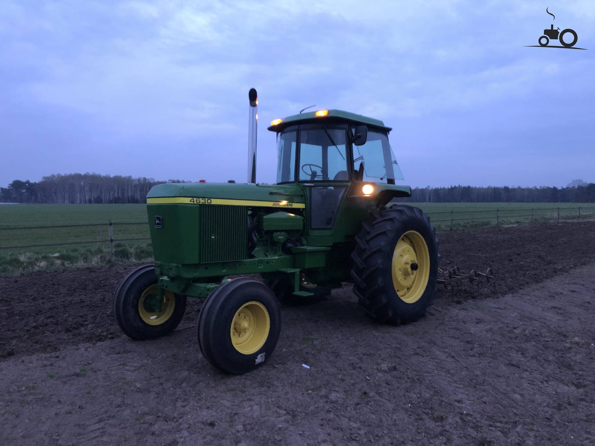 Foto John Deere 4630 #1463448