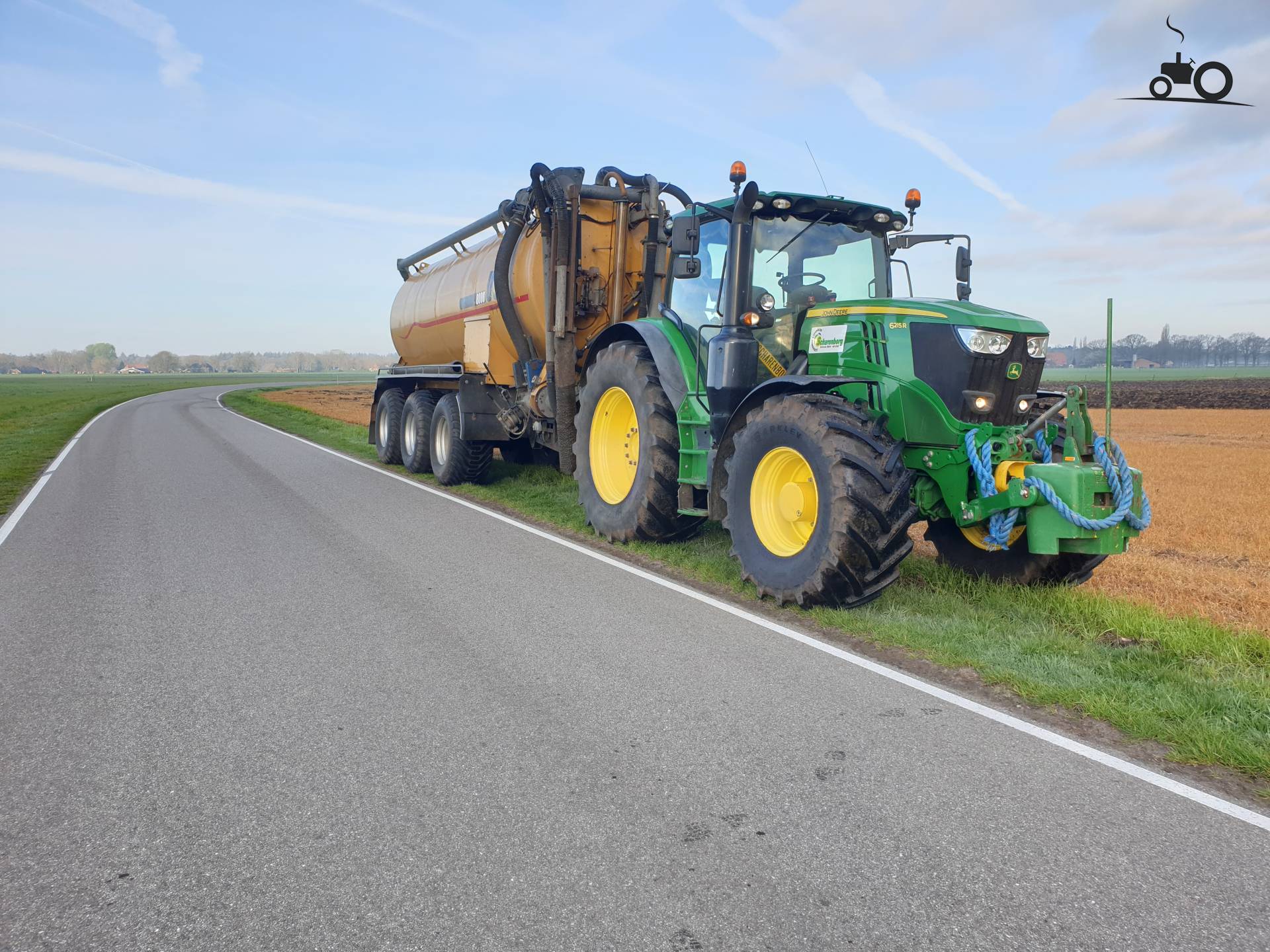 Foto John Deere 6215R #1466649