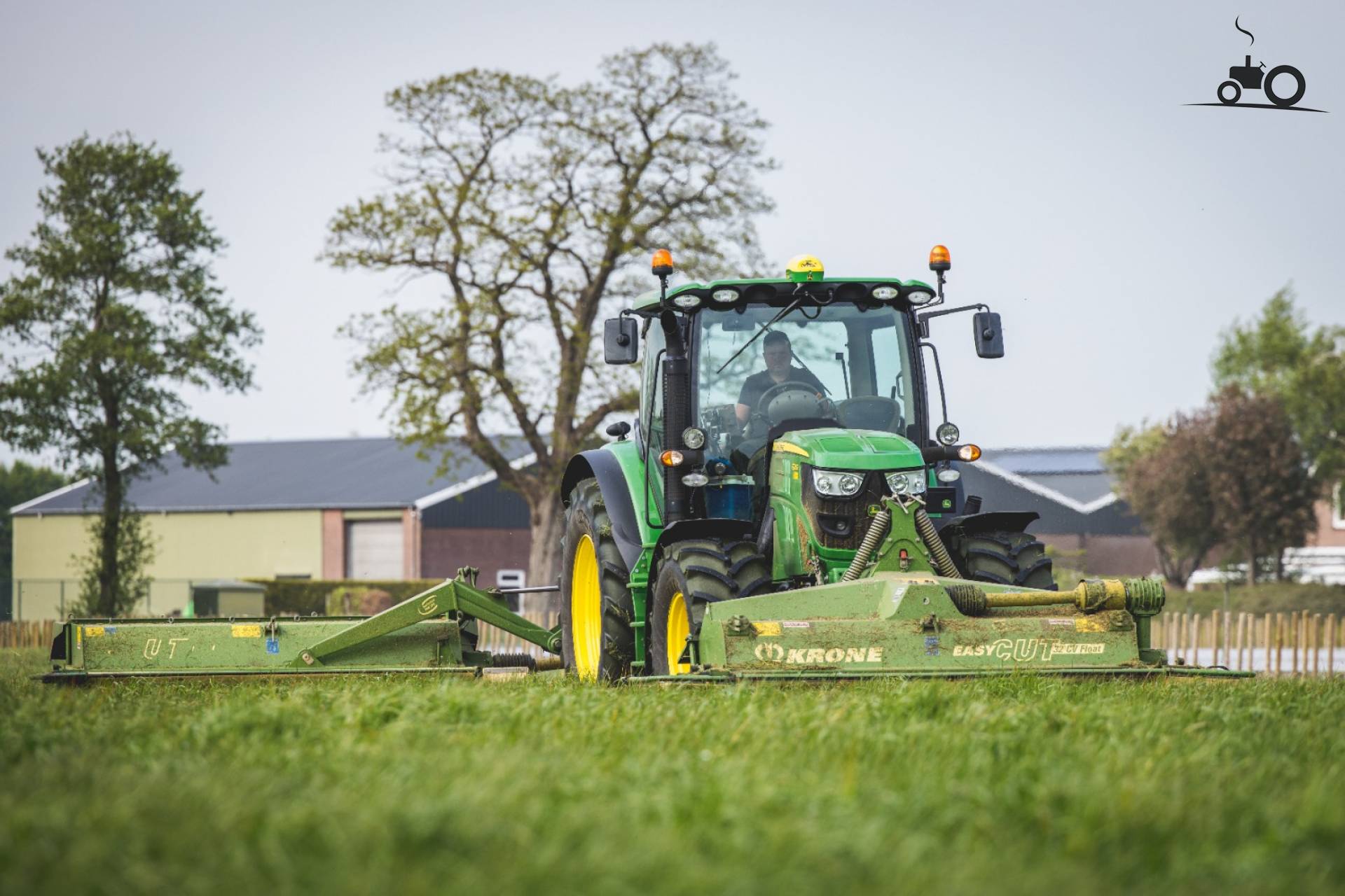 Foto John Deere 6125R #1469791