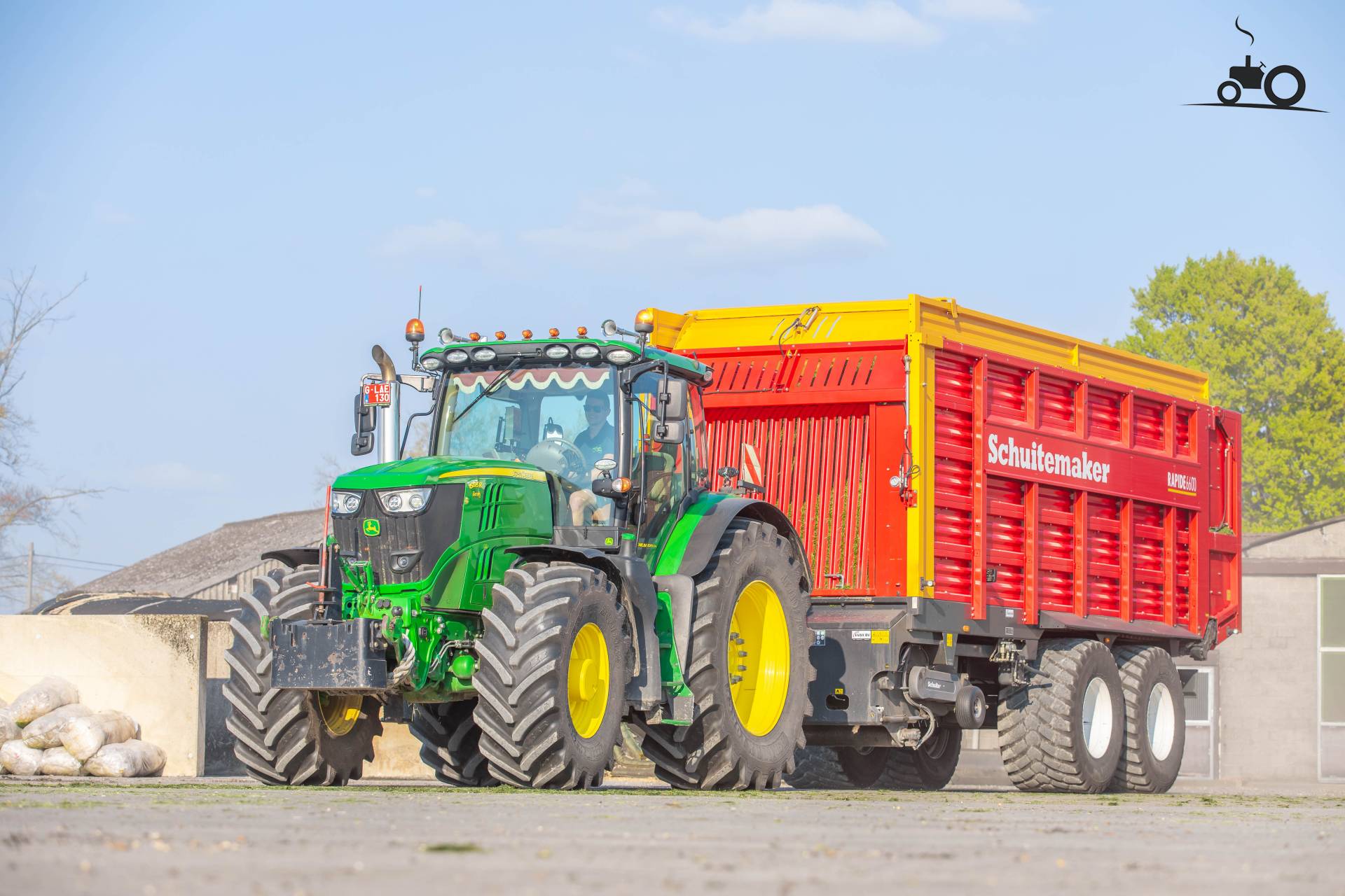 Foto John Deere 6195R #1472333