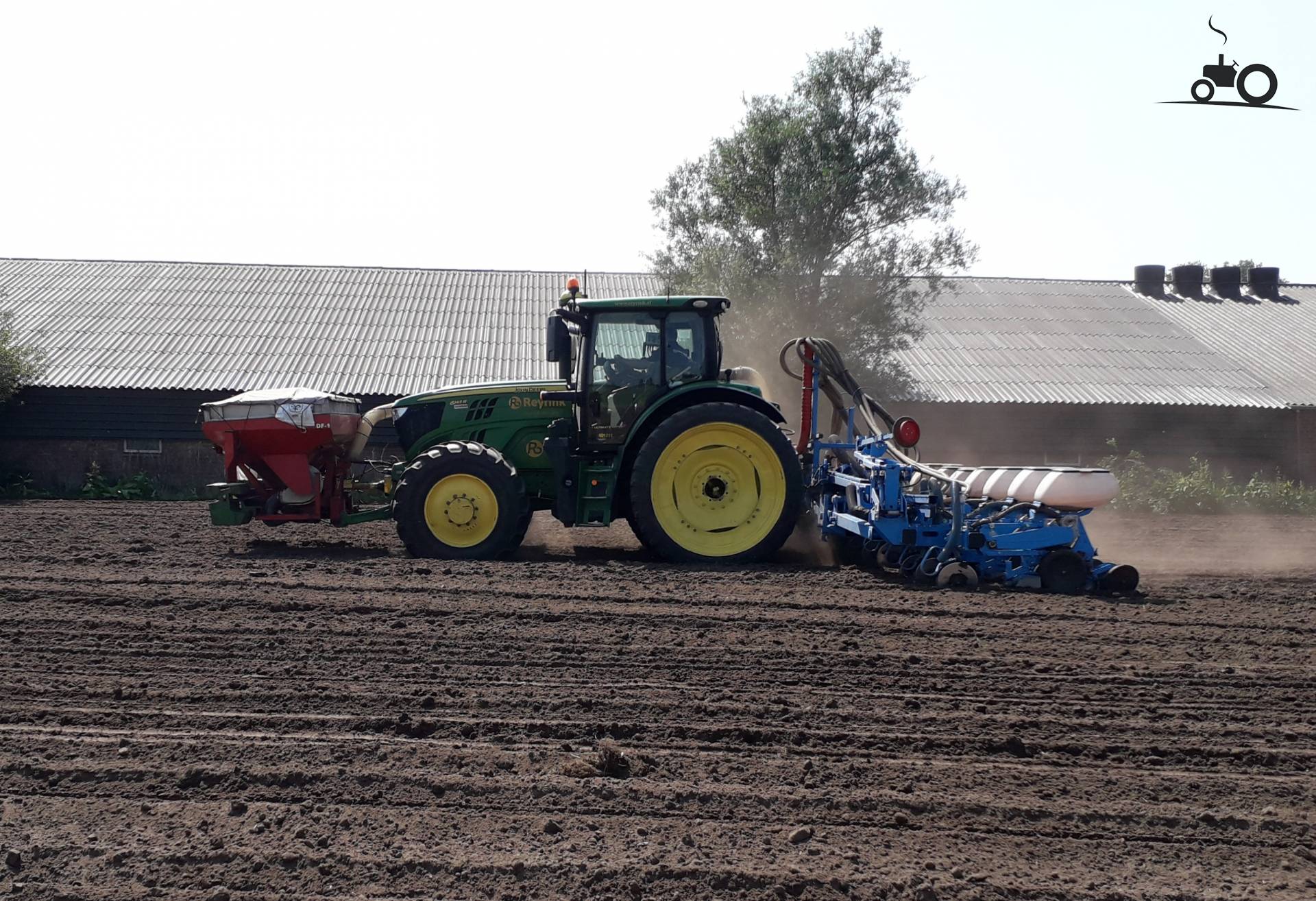 Foto John Deere 6145R van Reyrink Diessen