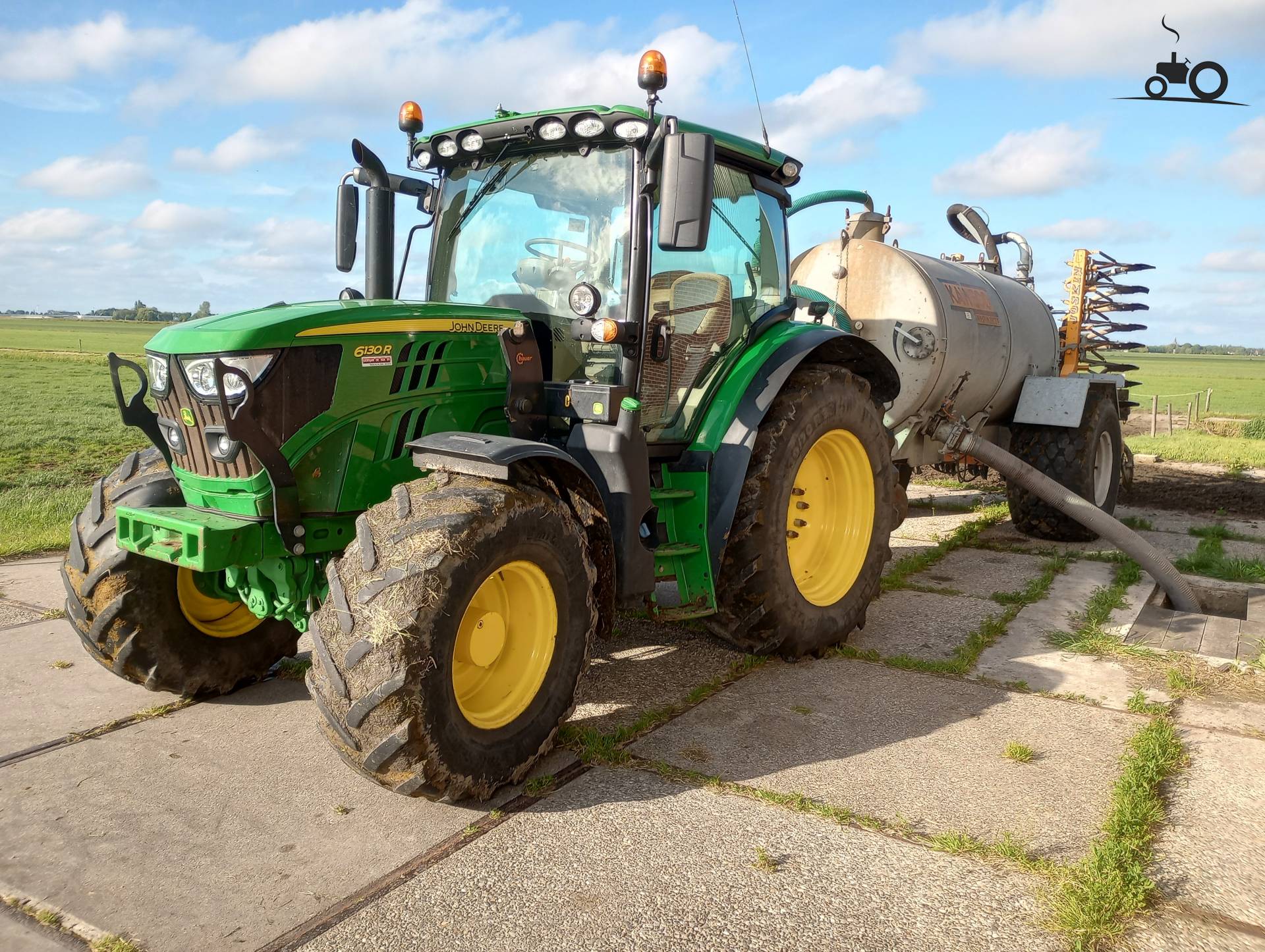 Foto John Deere 6130R #1475181