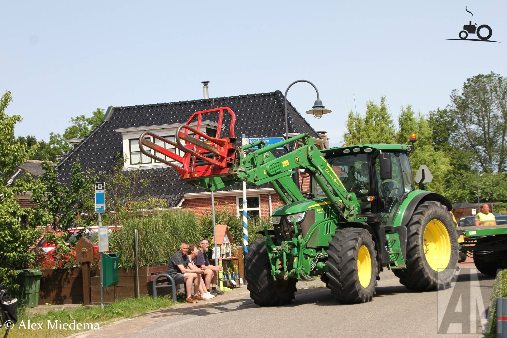 Foto John Deere 6130R #1477233