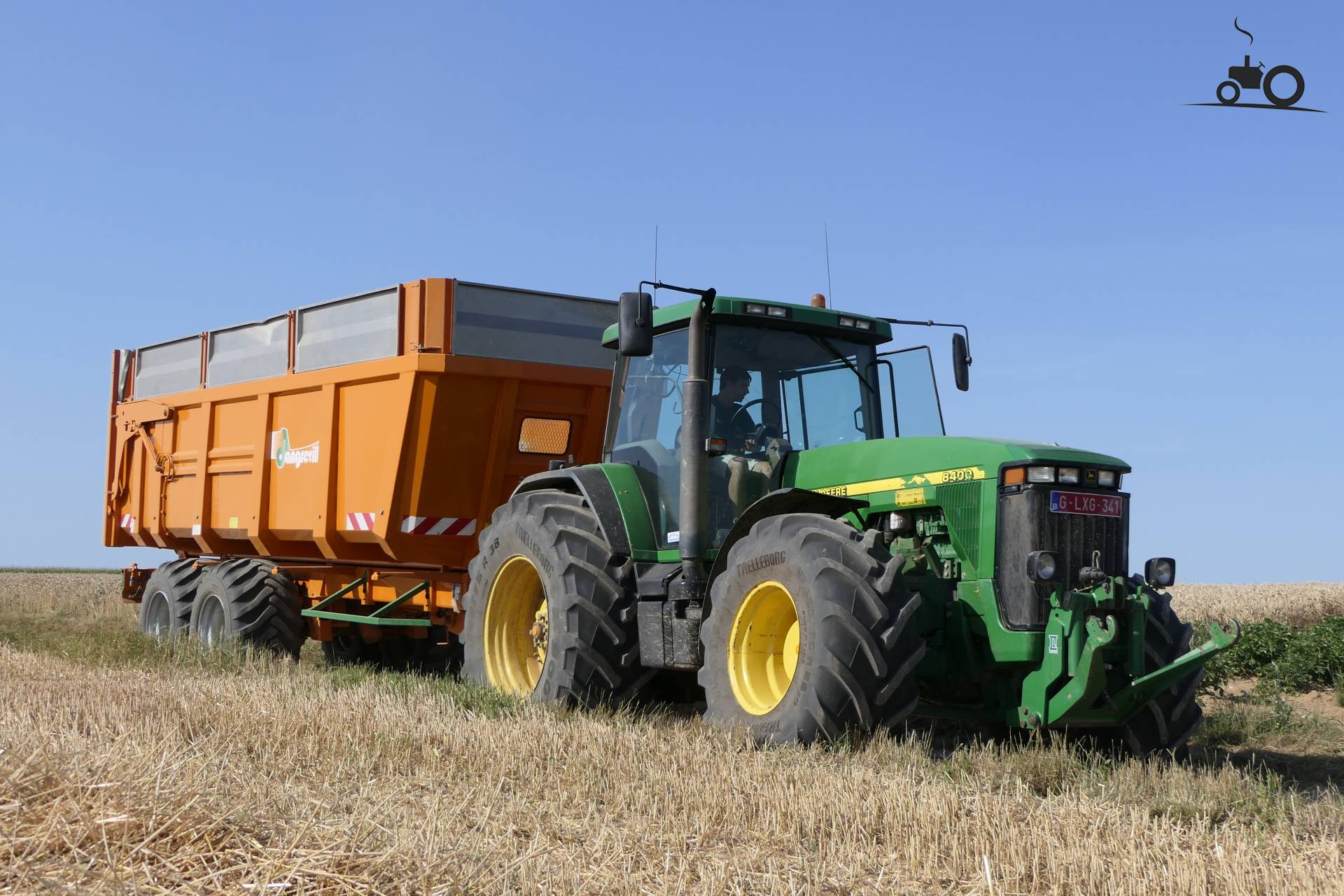 Foto John Deere 8400 #1482208