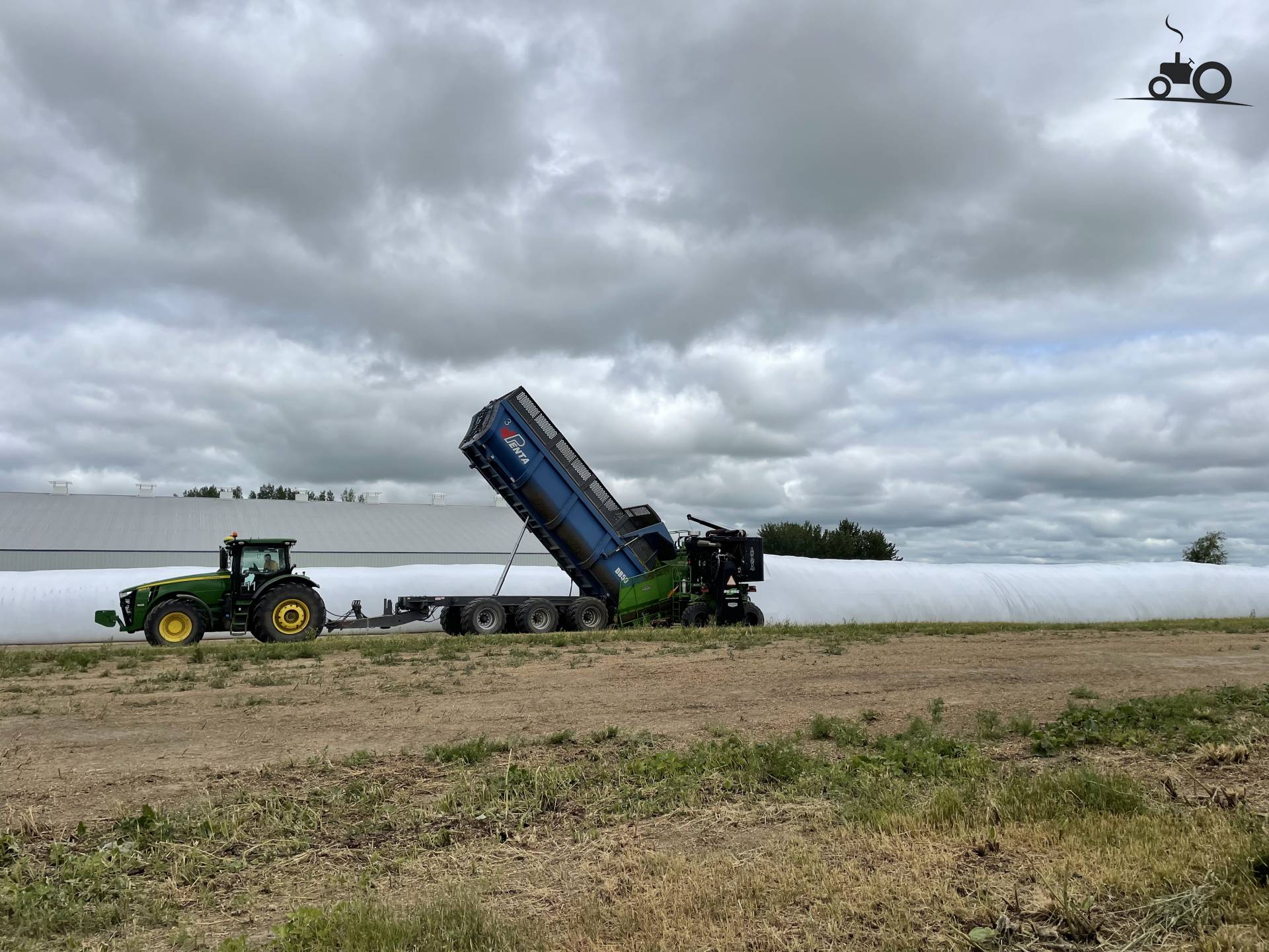 Foto John Deere 8295R #1482676