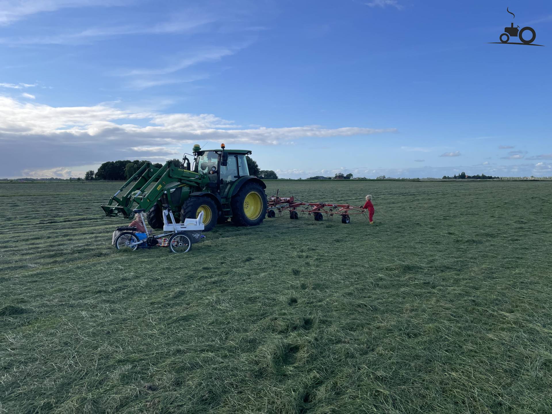 Foto John Deere 5125R #1483090