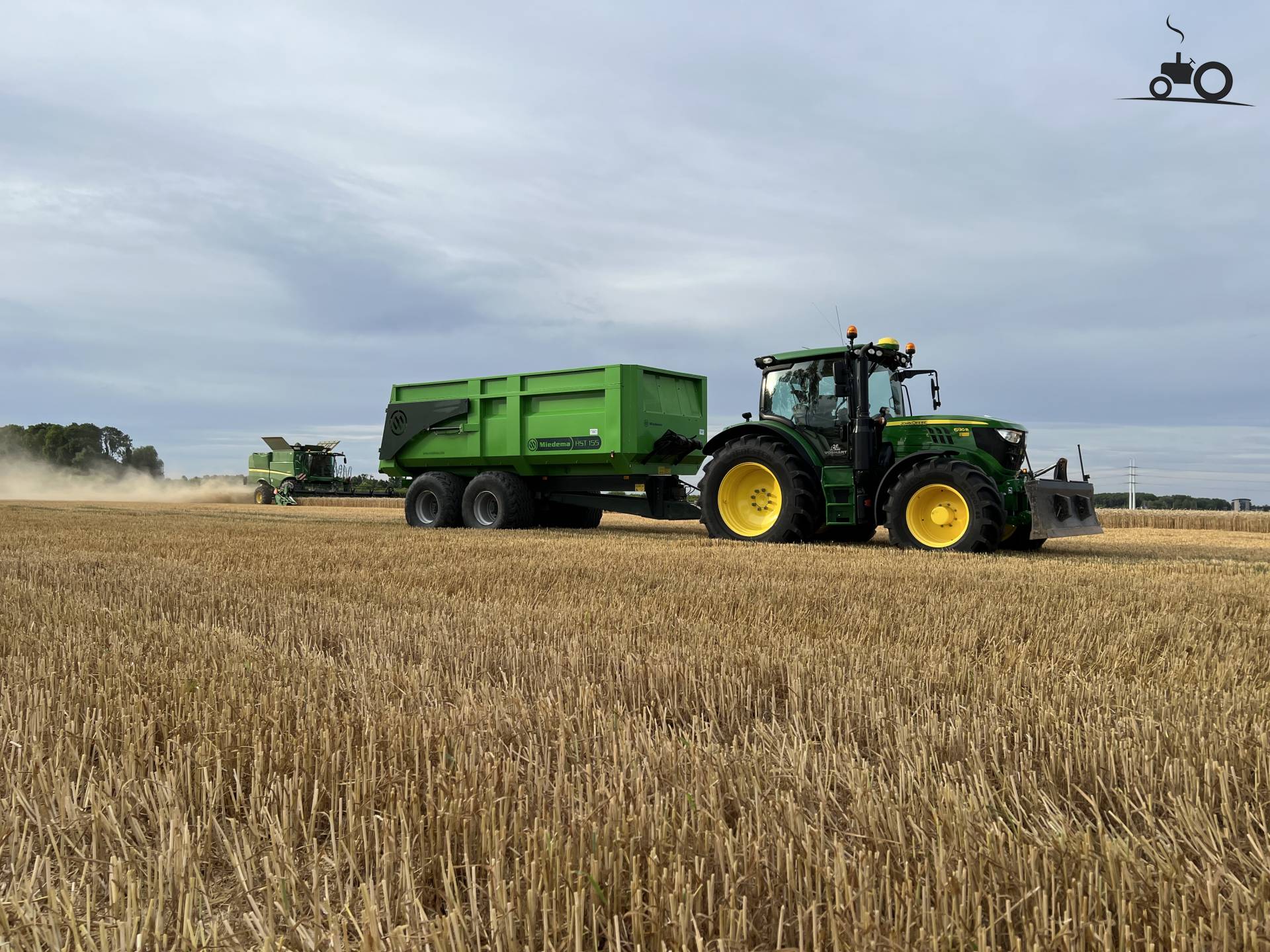 Foto John Deere 6130R #1483269