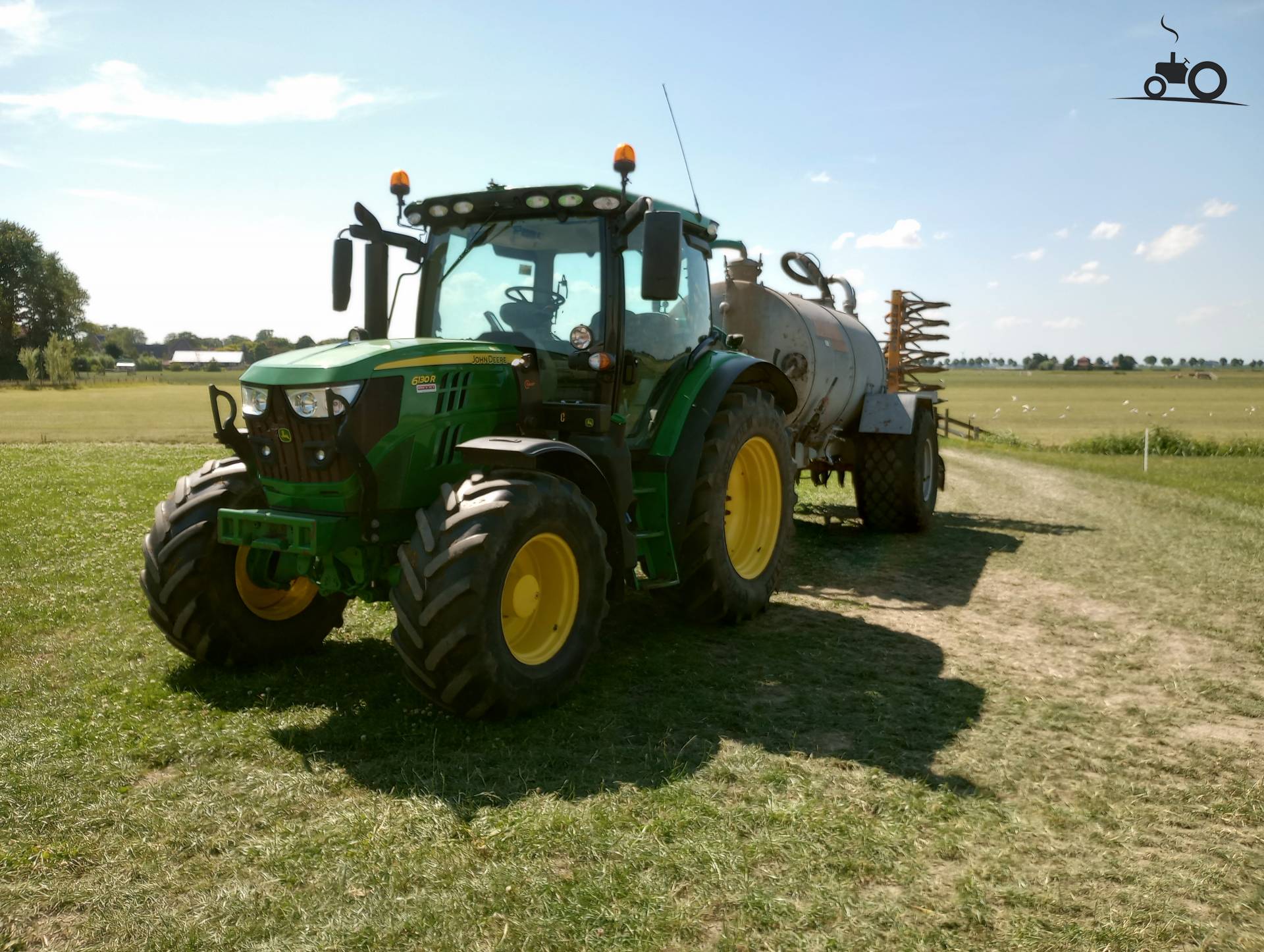 Foto John Deere 6130R #1483463