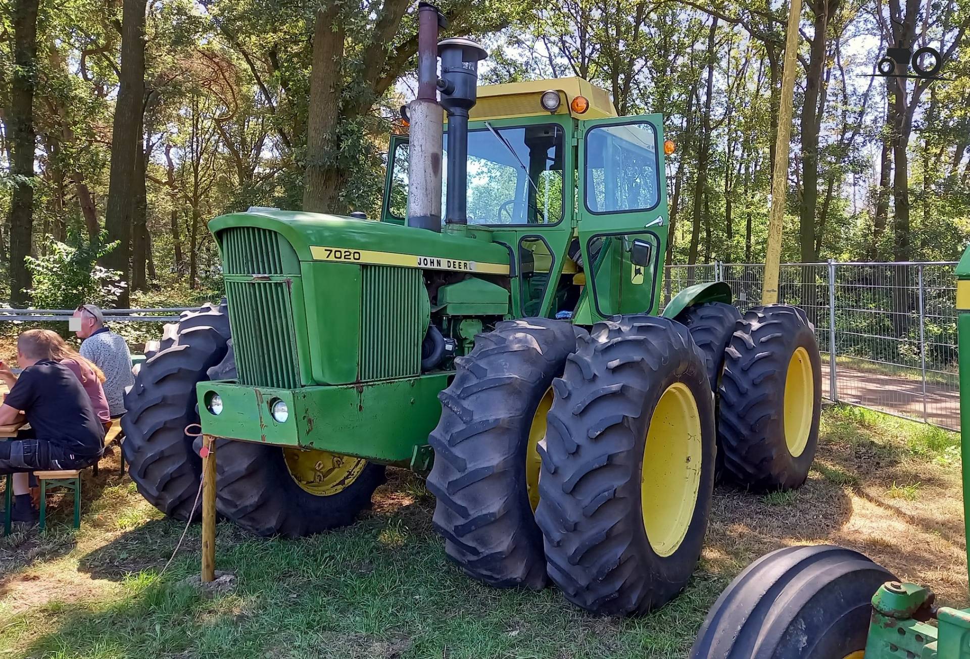 Foto John Deere 7020 #1483608