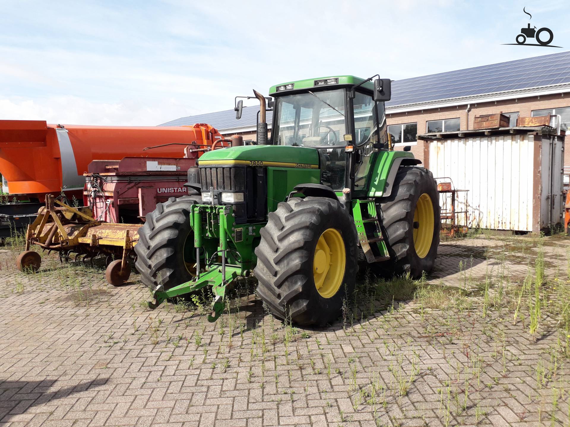 John Deere 7800