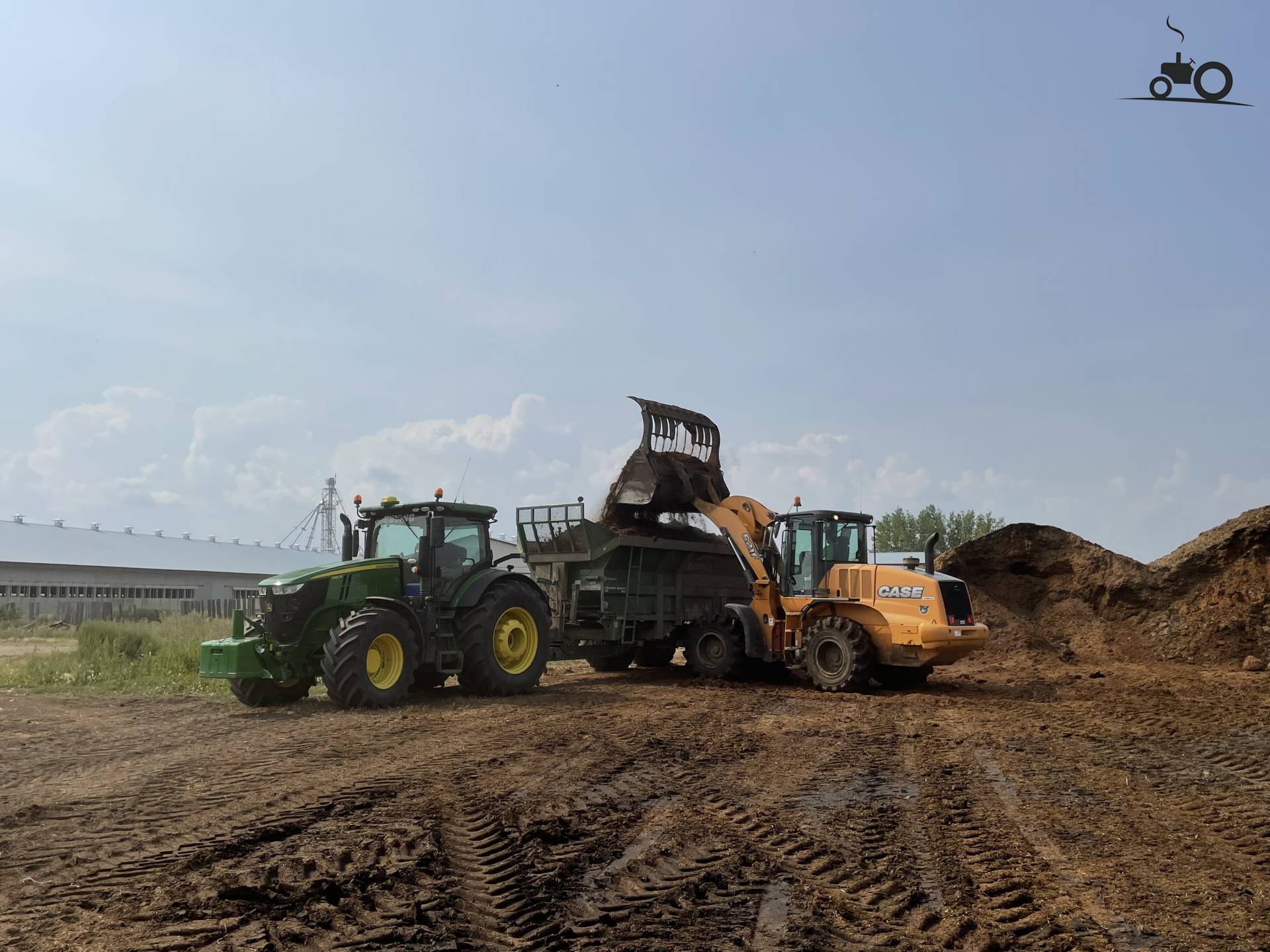 Foto John Deere 7310R #1489074