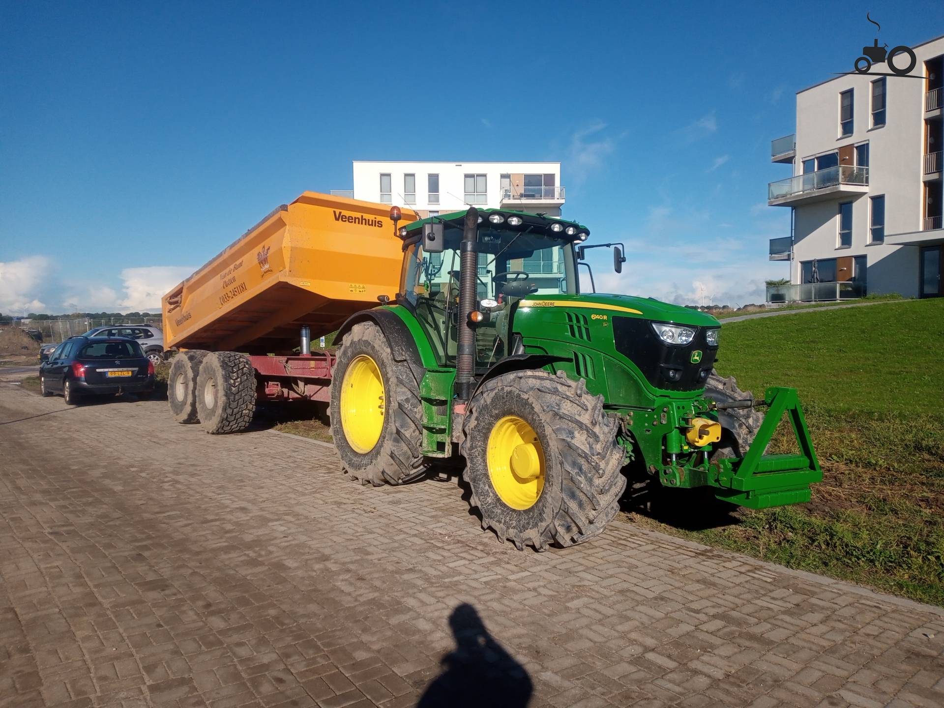 John Deere 6140R