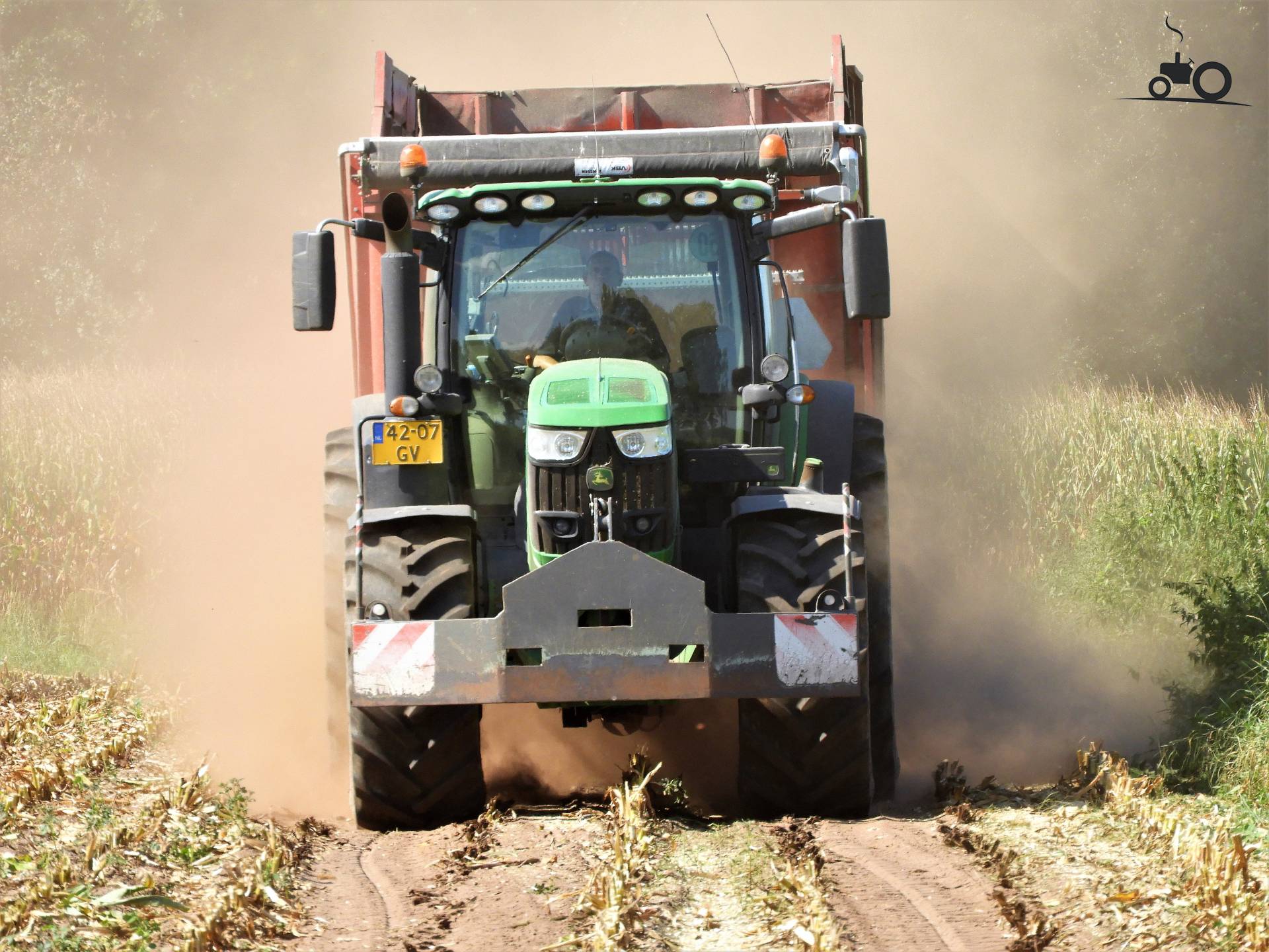Foto John Deere 6215R van Loonbedrijf Van Raak