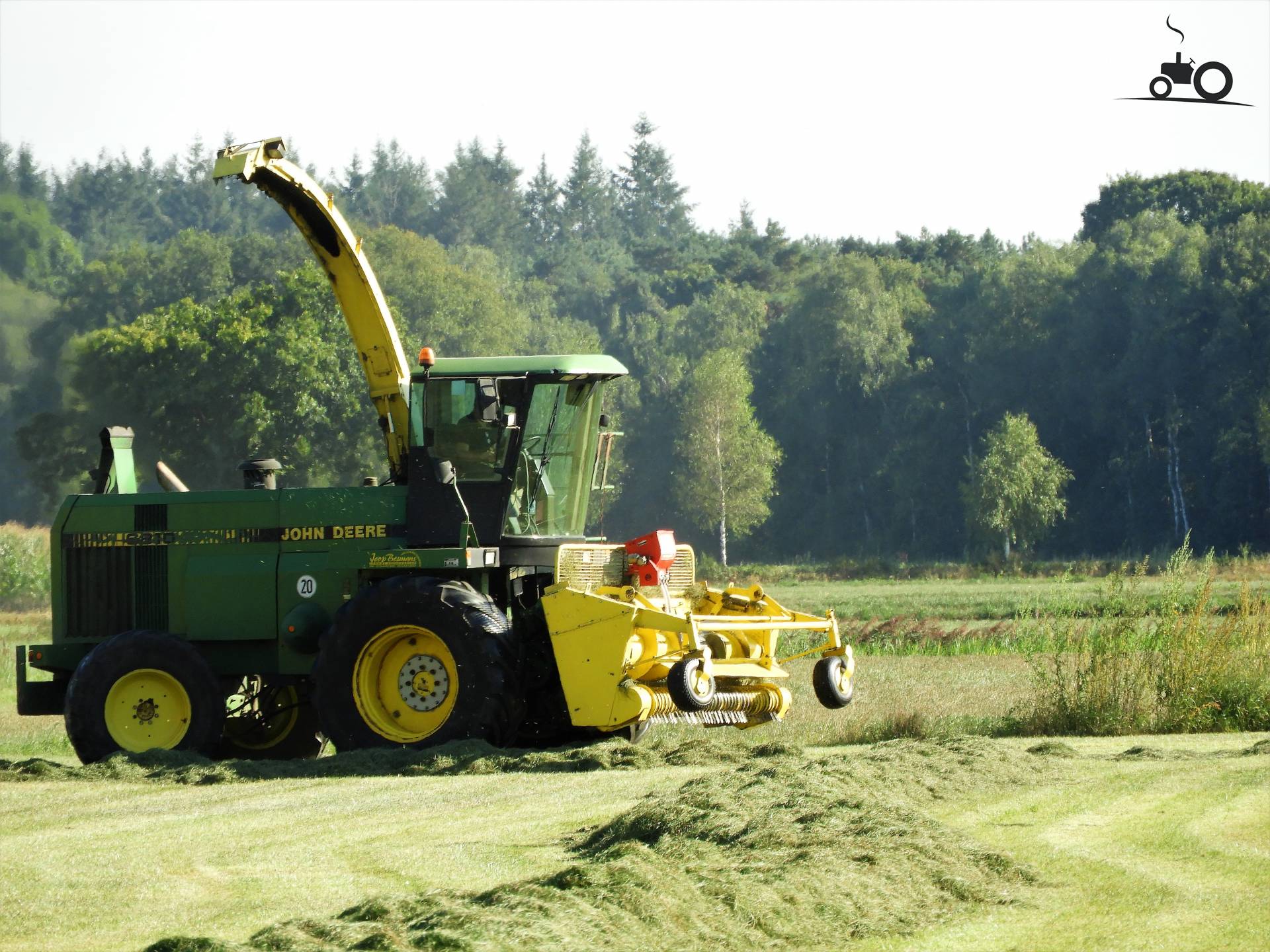 Foto John Deere 6810 van Bosmans Hilvarenbeek