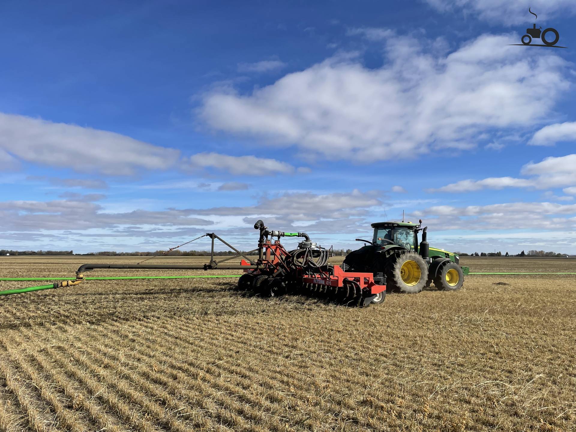 Foto John Deere 8320R #1495267