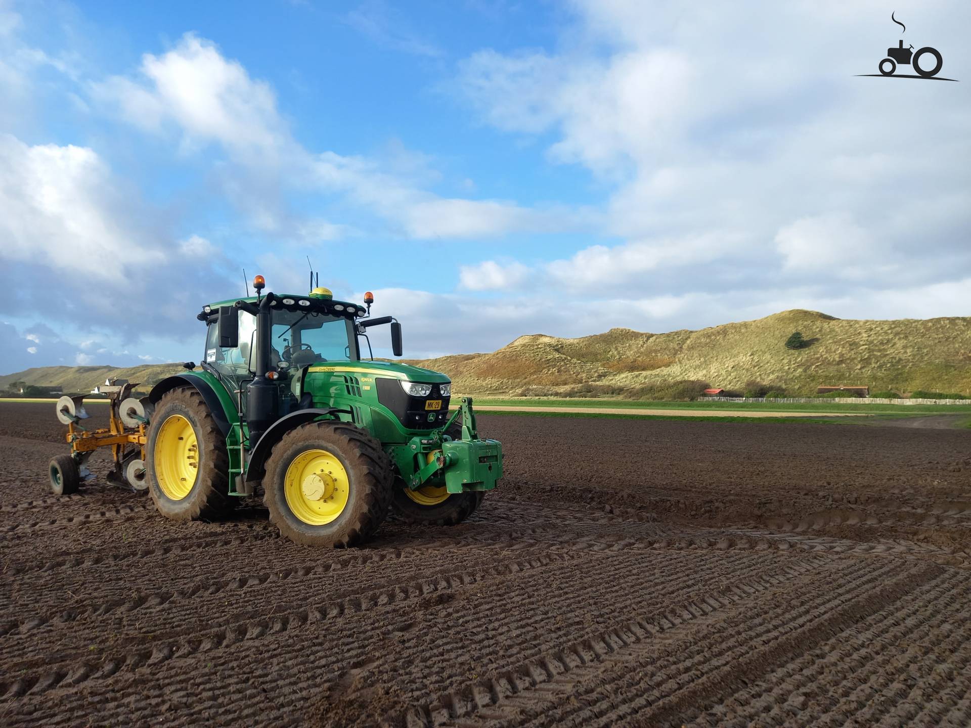 Foto John Deere 6145R #1496001