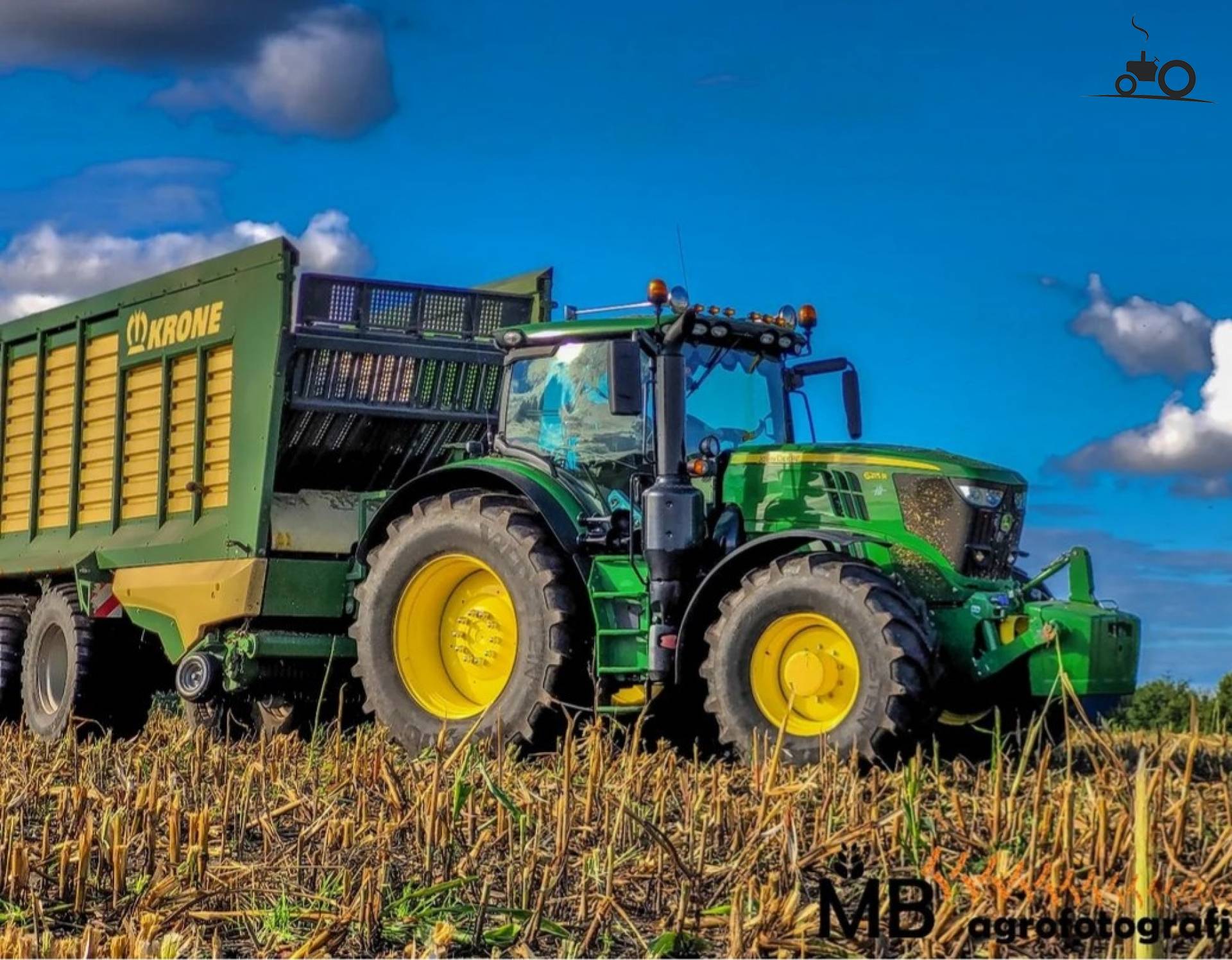 Foto John Deere 6215R #1500181