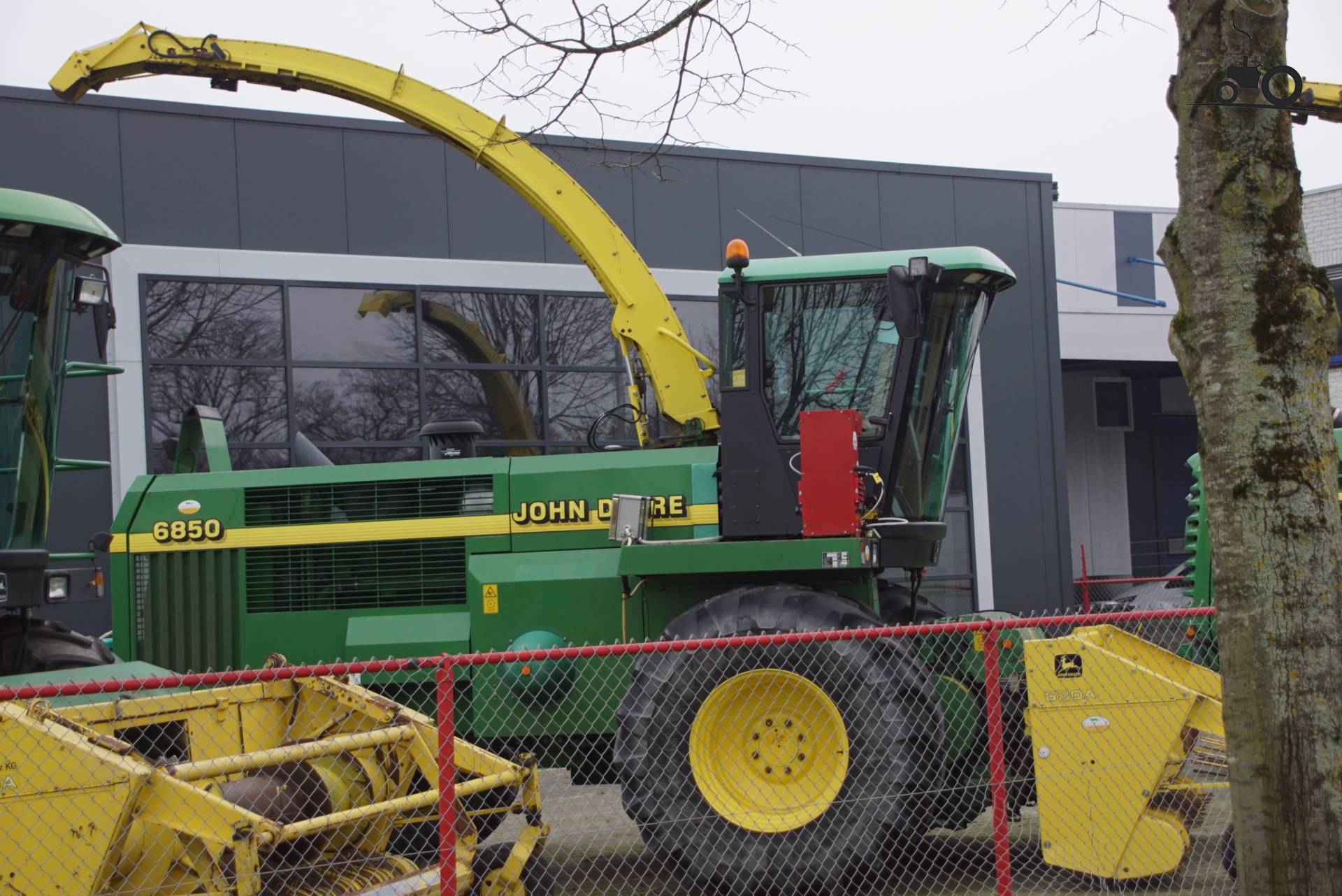 Foto John Deere 6850 #1509571