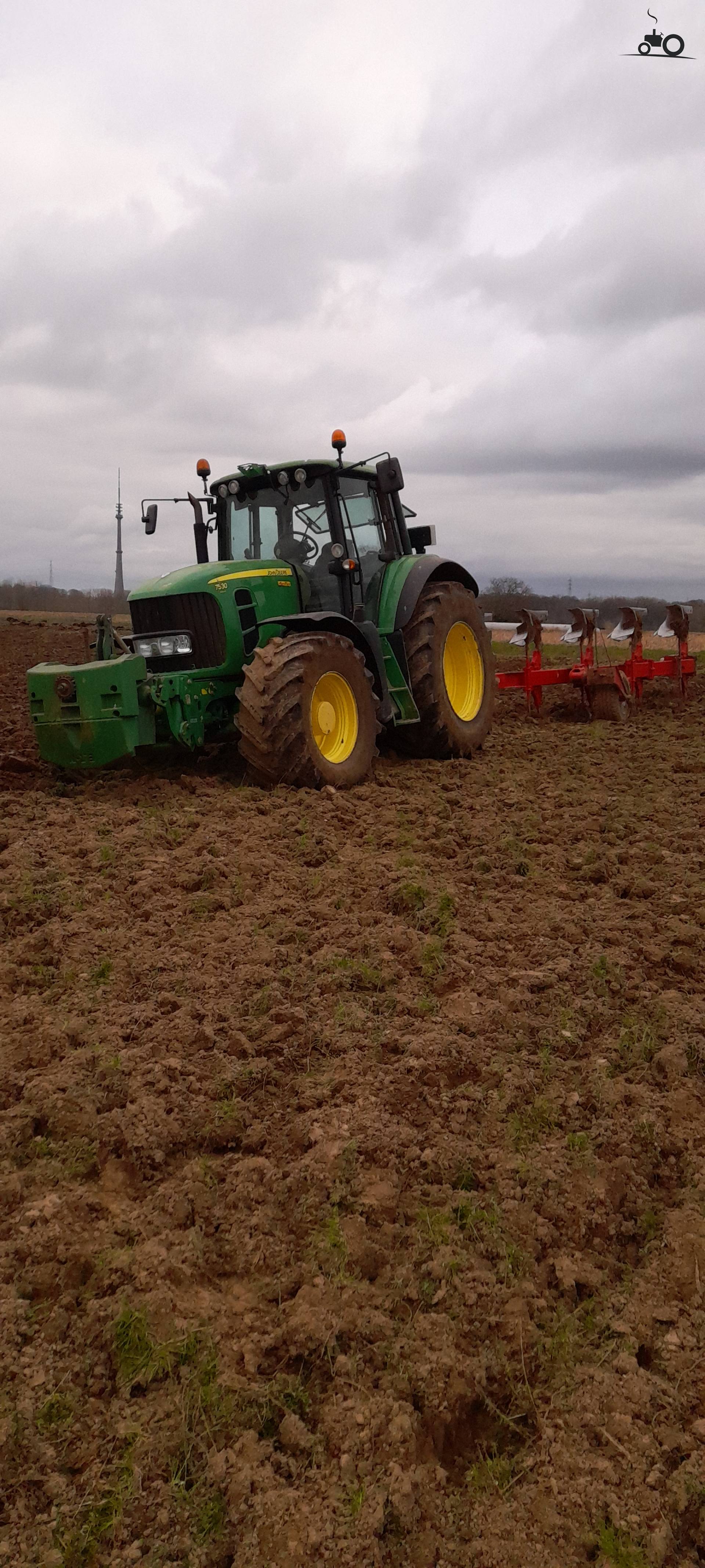 Foto John Deere 7530 Premium #1510646
