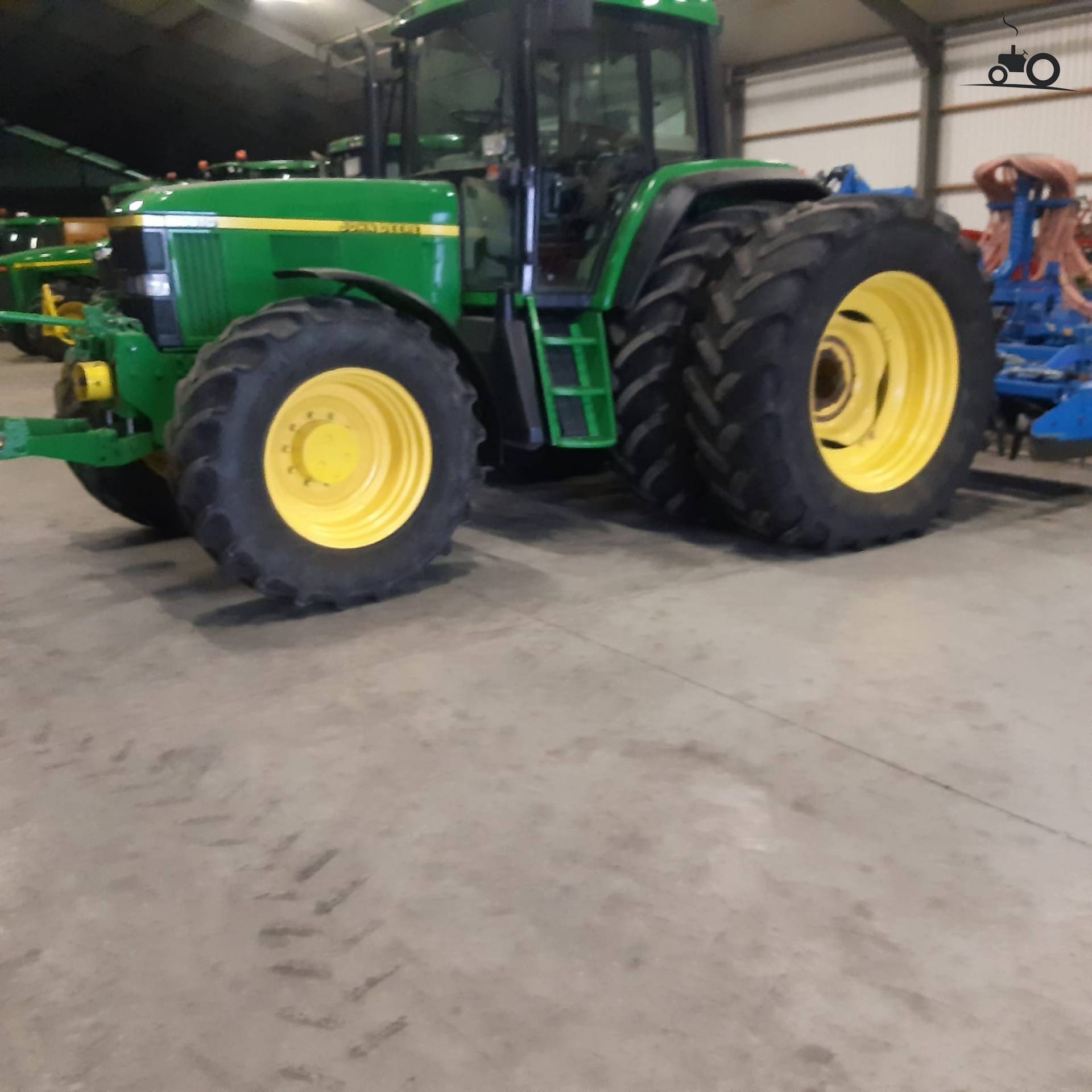 Foto John Deere 6910 #1511261