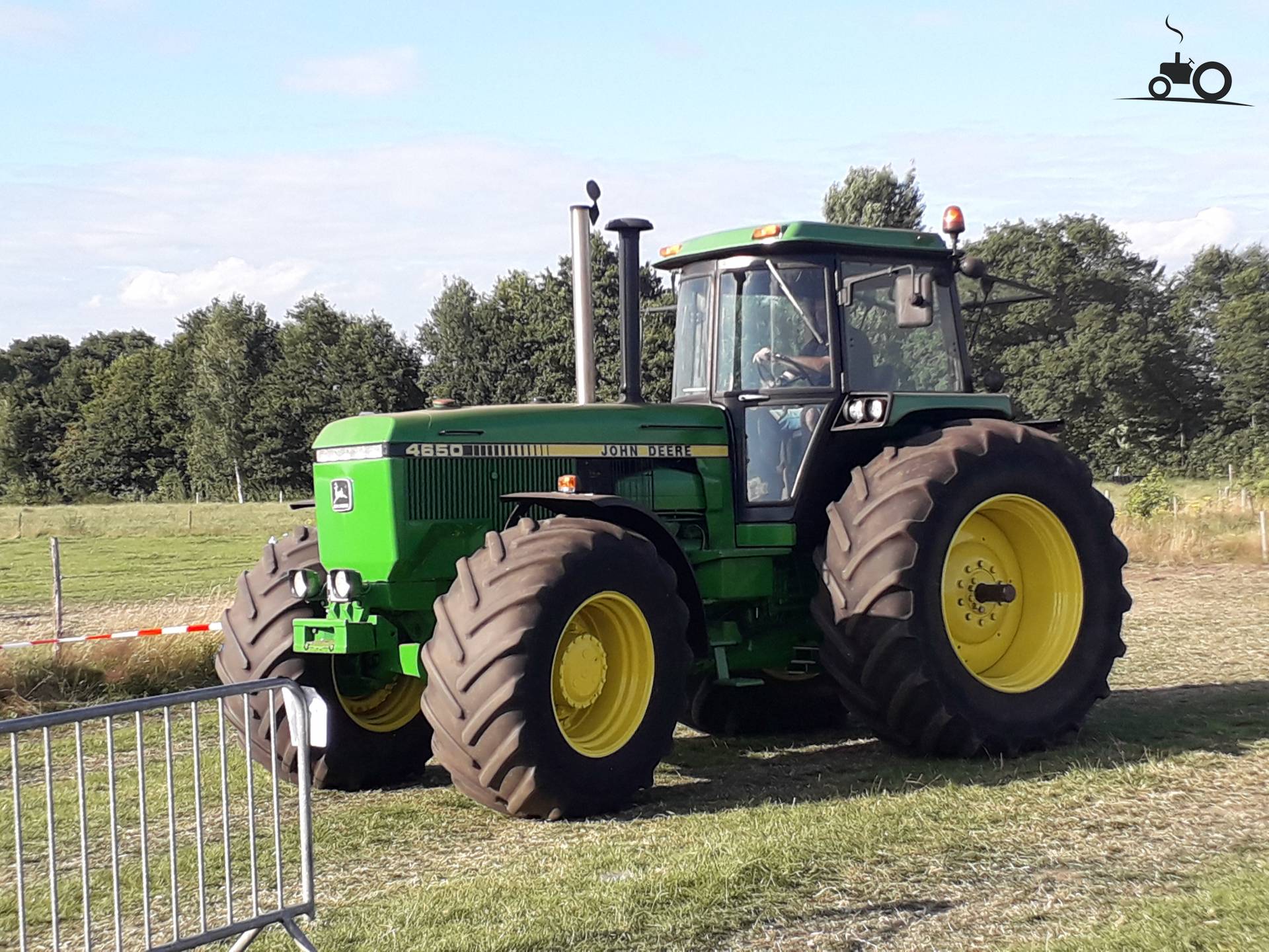 Foto John Deere 4650 #1514413