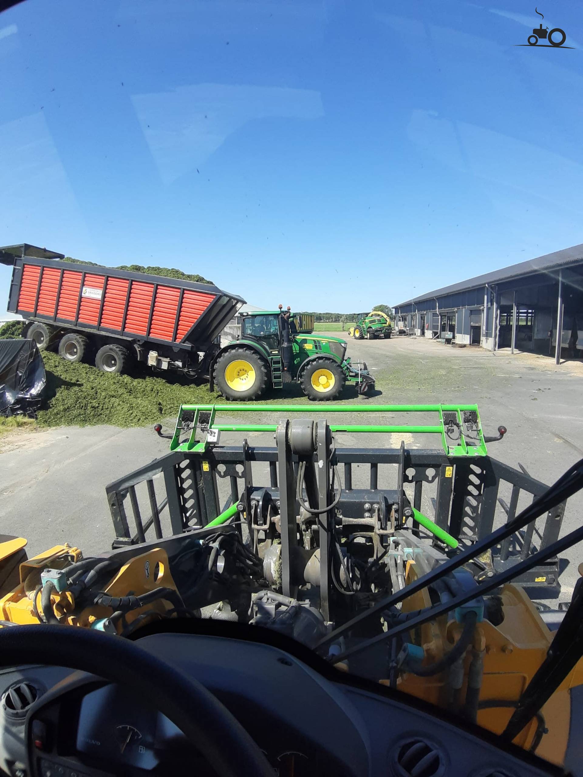 Foto John Deere 6230R #1521870