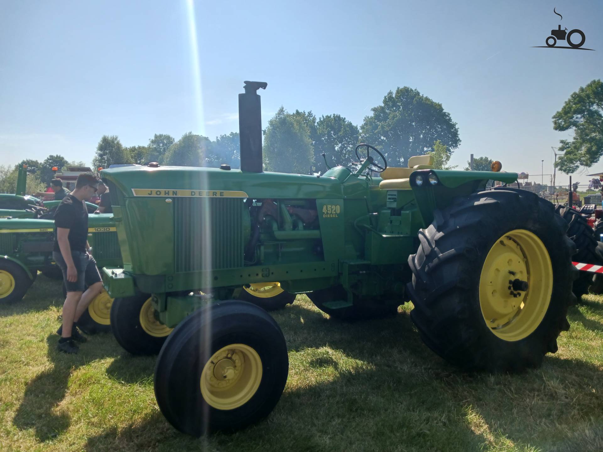 Foto John Deere 4520 #1523866