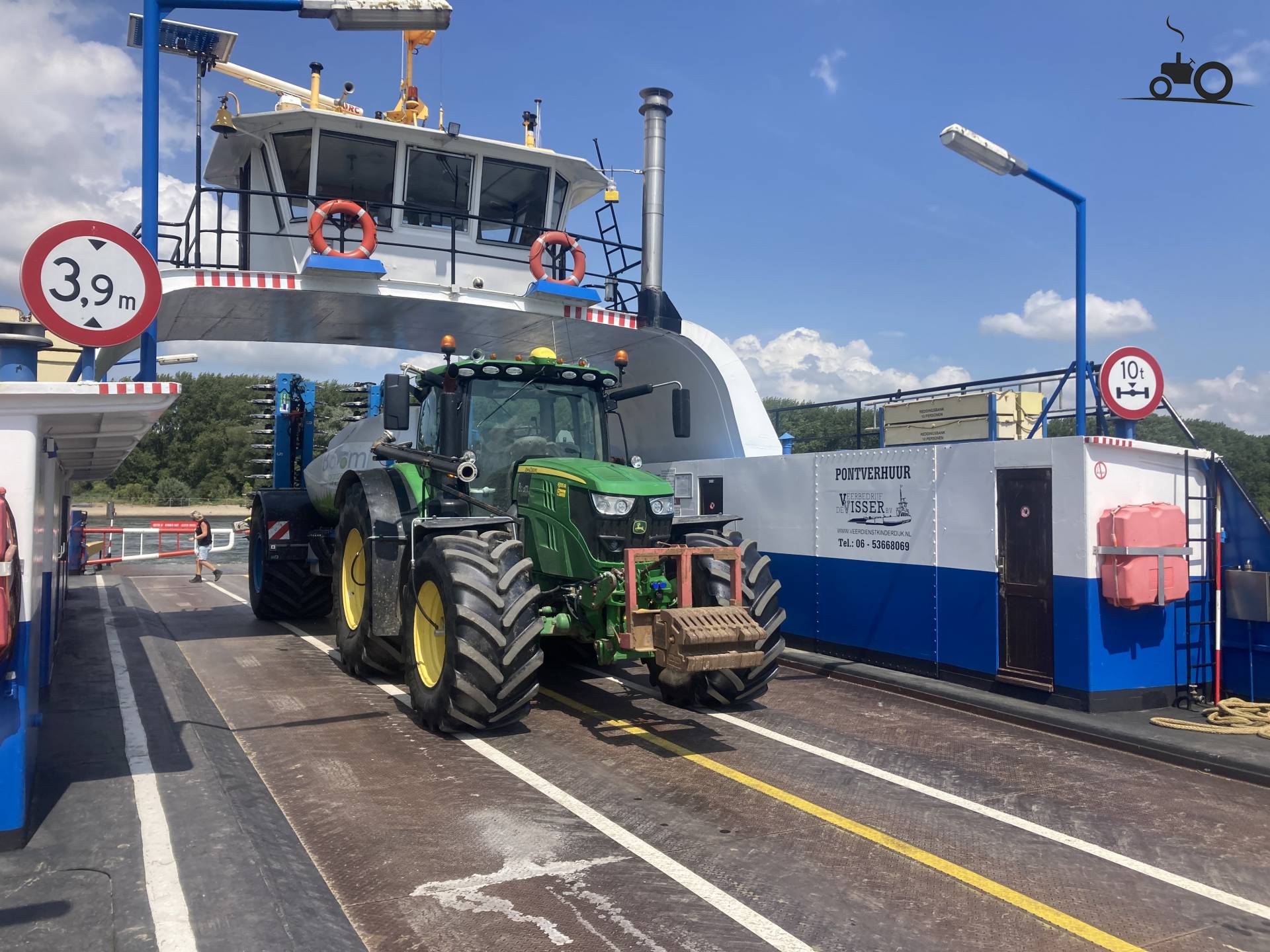 Foto John Deere 6155R van Boom agriservices